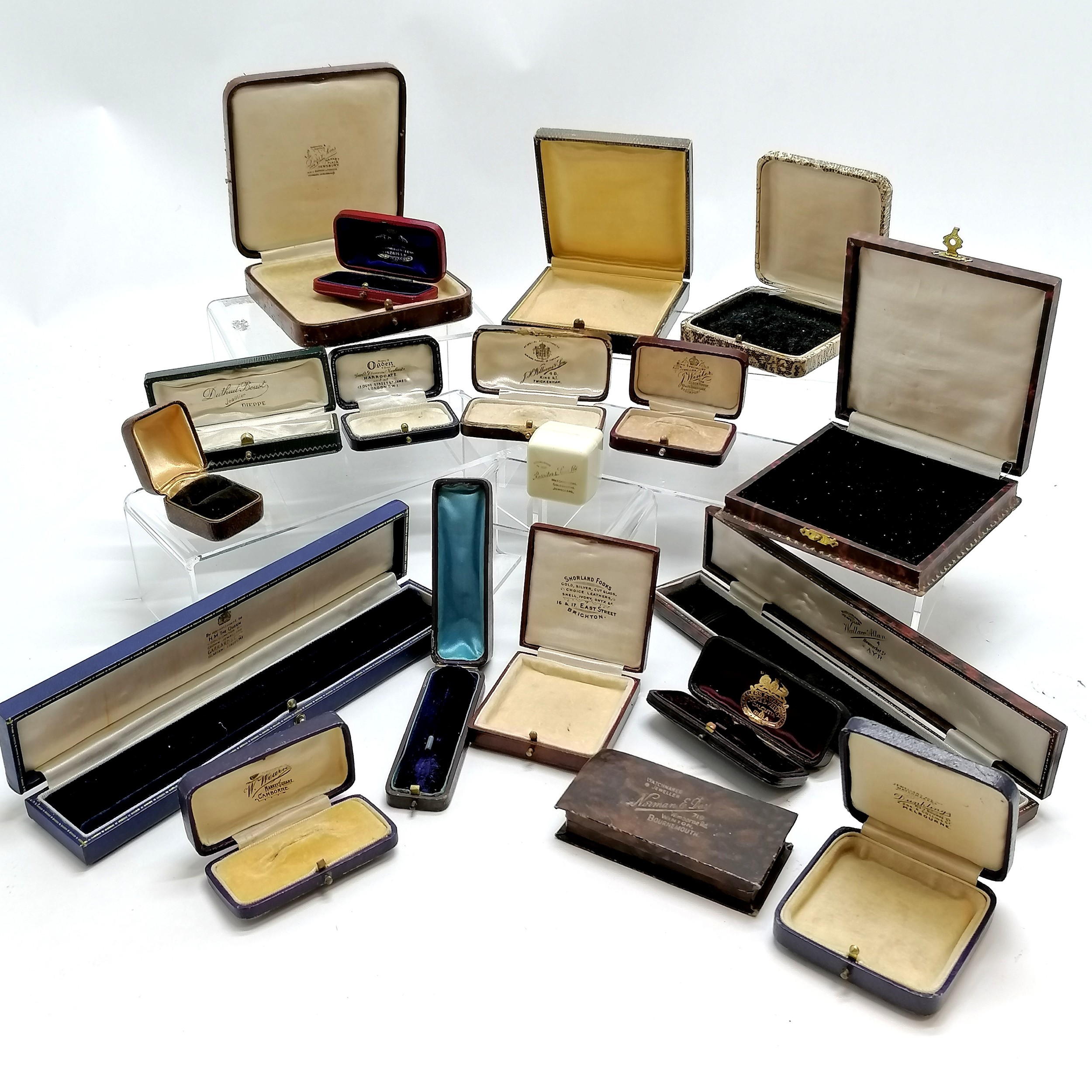 Qty of mostly antique jewellery boxes inc Garrard, Cooke & Kelvey ...