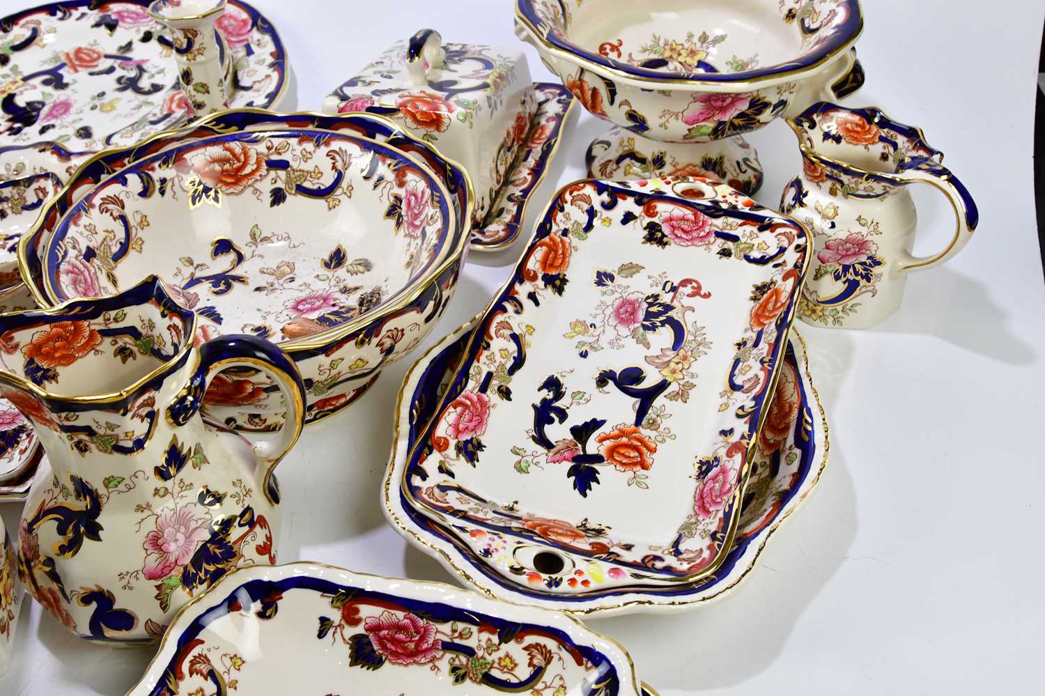 MASONS; an extensive collection of Ironstone ware in the 'Mandalay ...