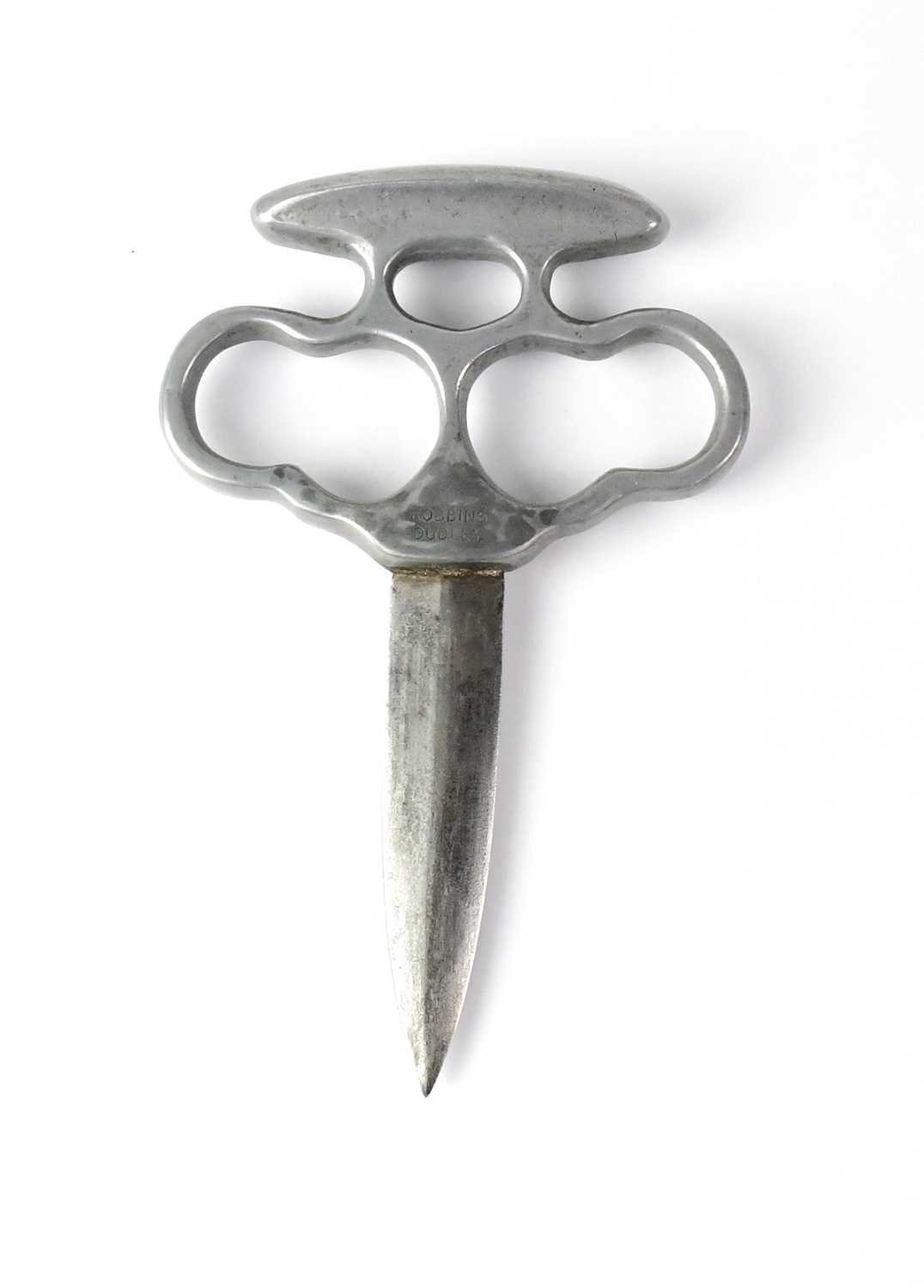 An early 20th century US trench fighting combination knuckle duster and ...