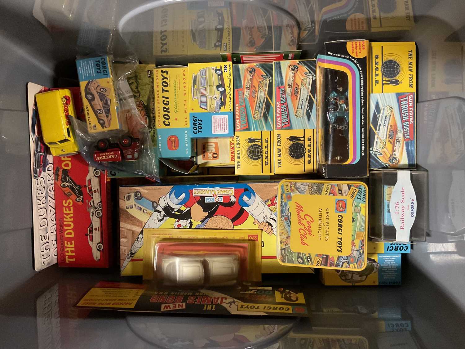 A large collection of various diecast cars to include reproduction ...