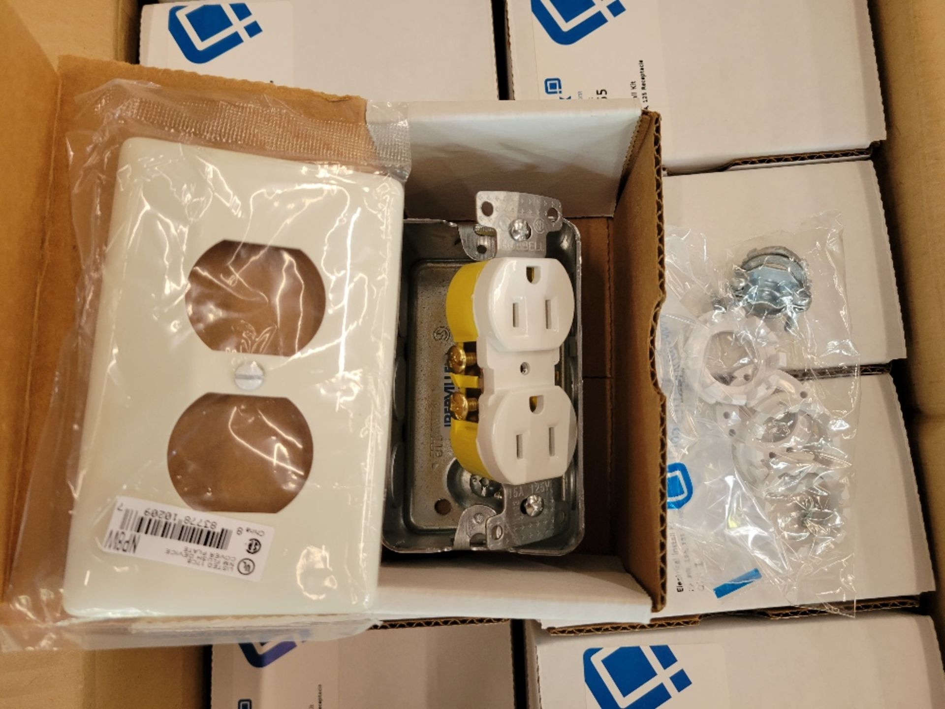 20x Primex Unused Surplus 125-1355 Outlets Duplex Outlet Kit 2P 15A 125V