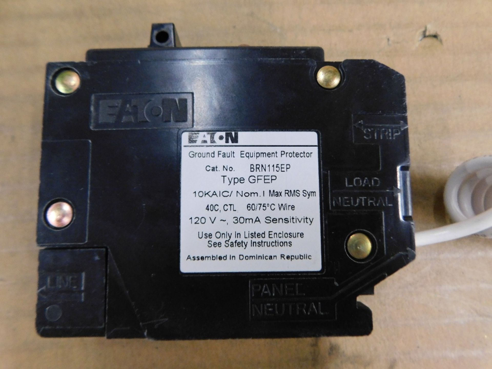 10x Eaton Unused Surplus BRN115EP Miniature Circuit Breakers MCBs BR 1P ...