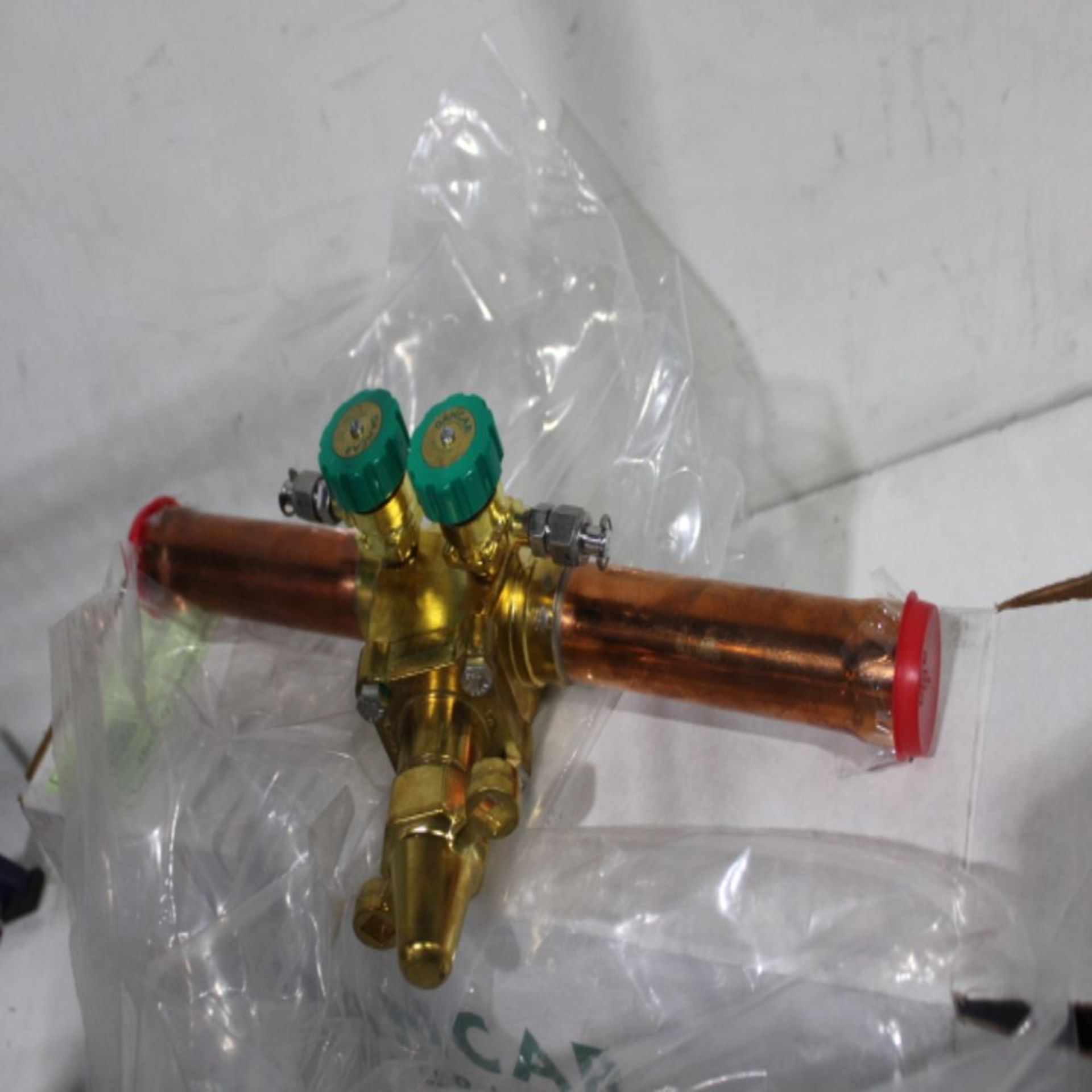 10x Dancar Unused Surplus SF-409852 Misc. Valves Bellows Valve
