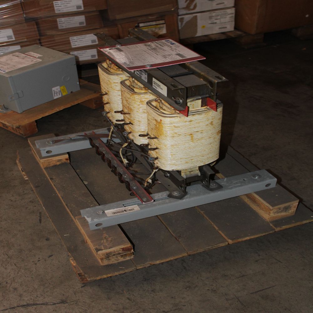 1x Eaton Unused No Box Surplus V48M28T30MCUEE Other Transformers 30kVA ...
