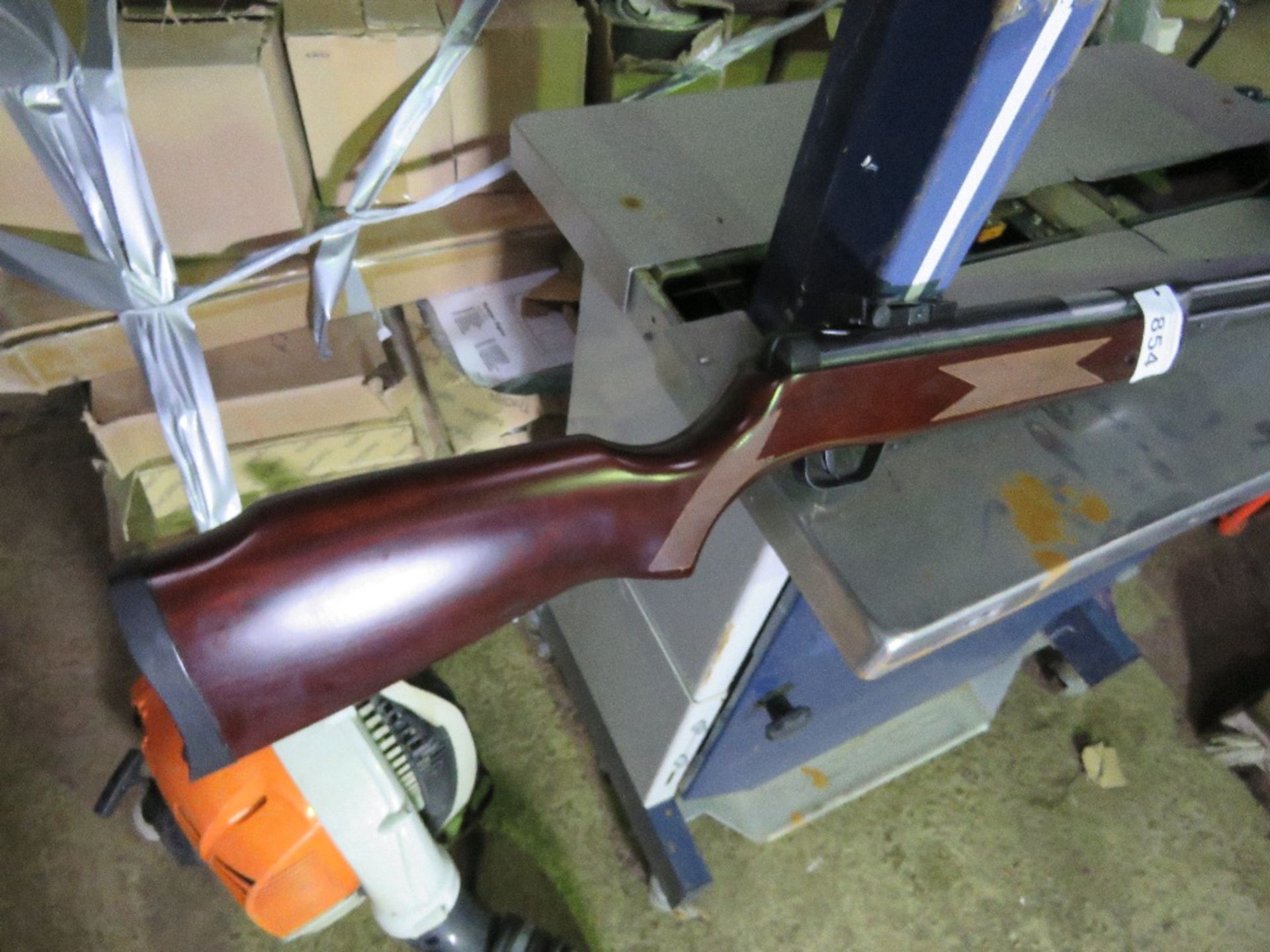 AIR RIFLE, 0.22 CALIBRE. THIS LOT IS SOLD UNDER THE AUCTIONEERS MARGIN ...