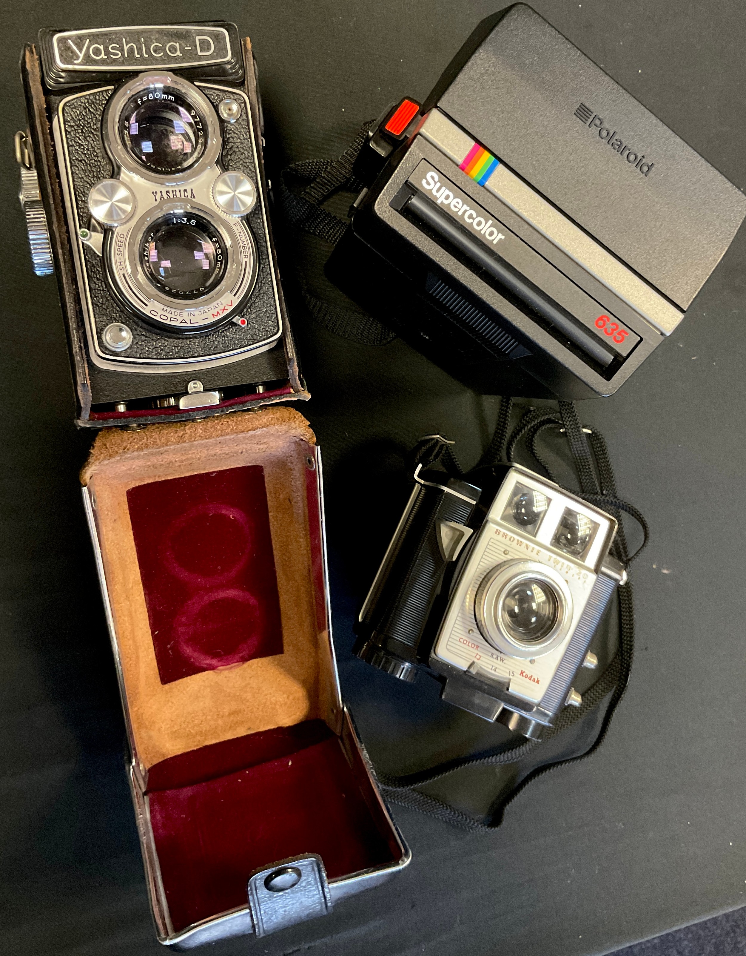 Cameras - a Yashica-D Copal - MXV TLR 120 roll film camera; Brownie ...