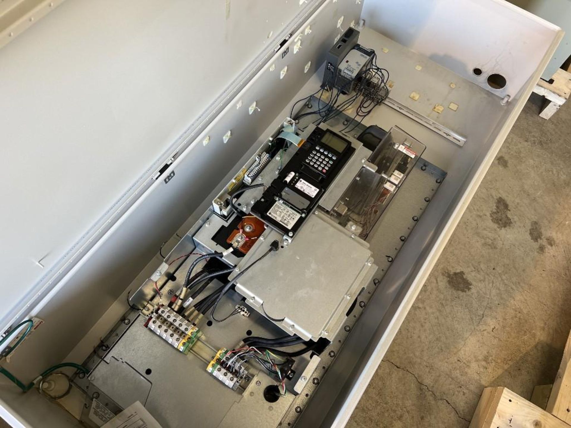 ALLEN BRADLEY POWERFLEX 700