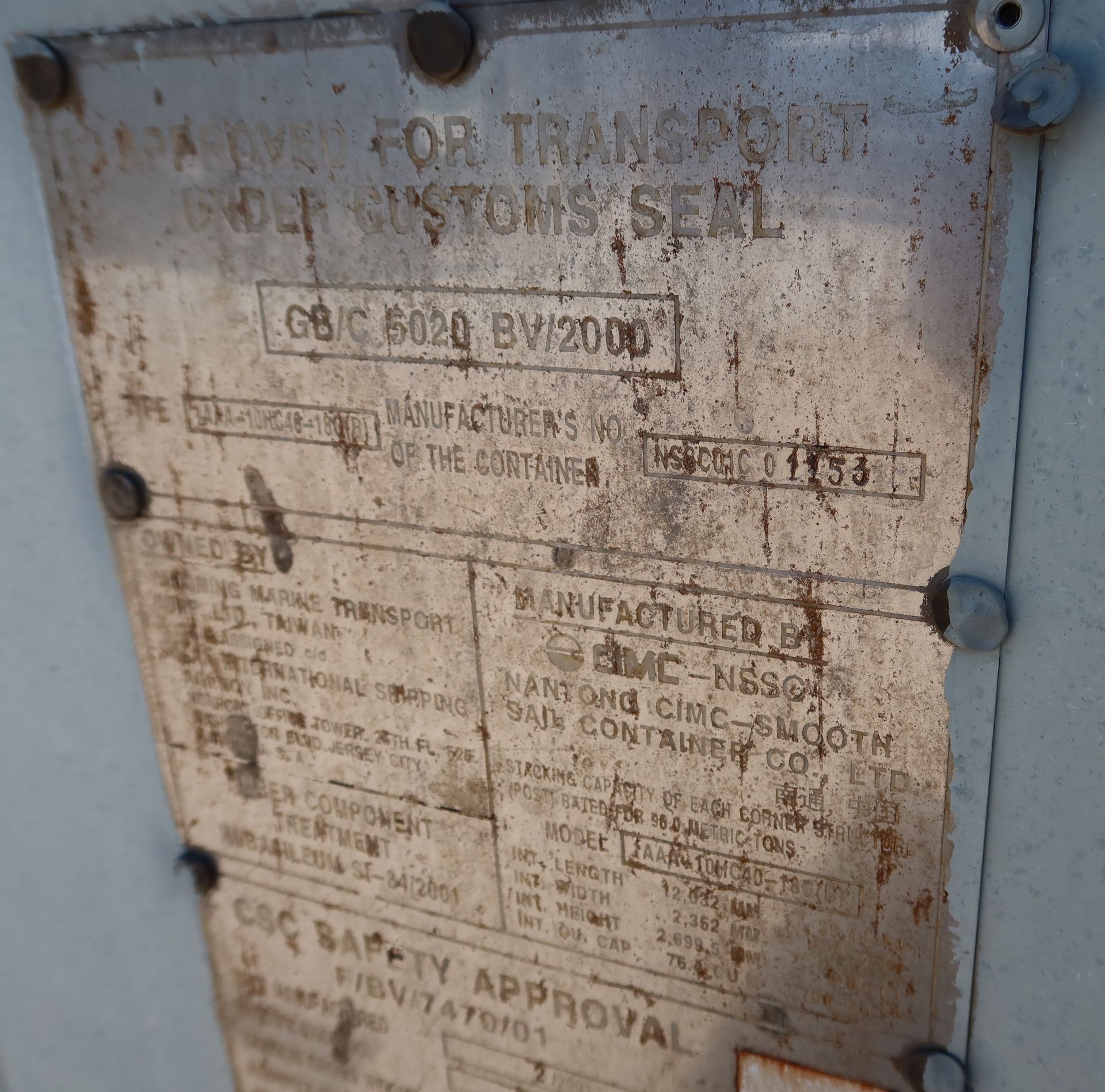 40' CONEX BOX W/CONTENTS, GONDOLA RACKING