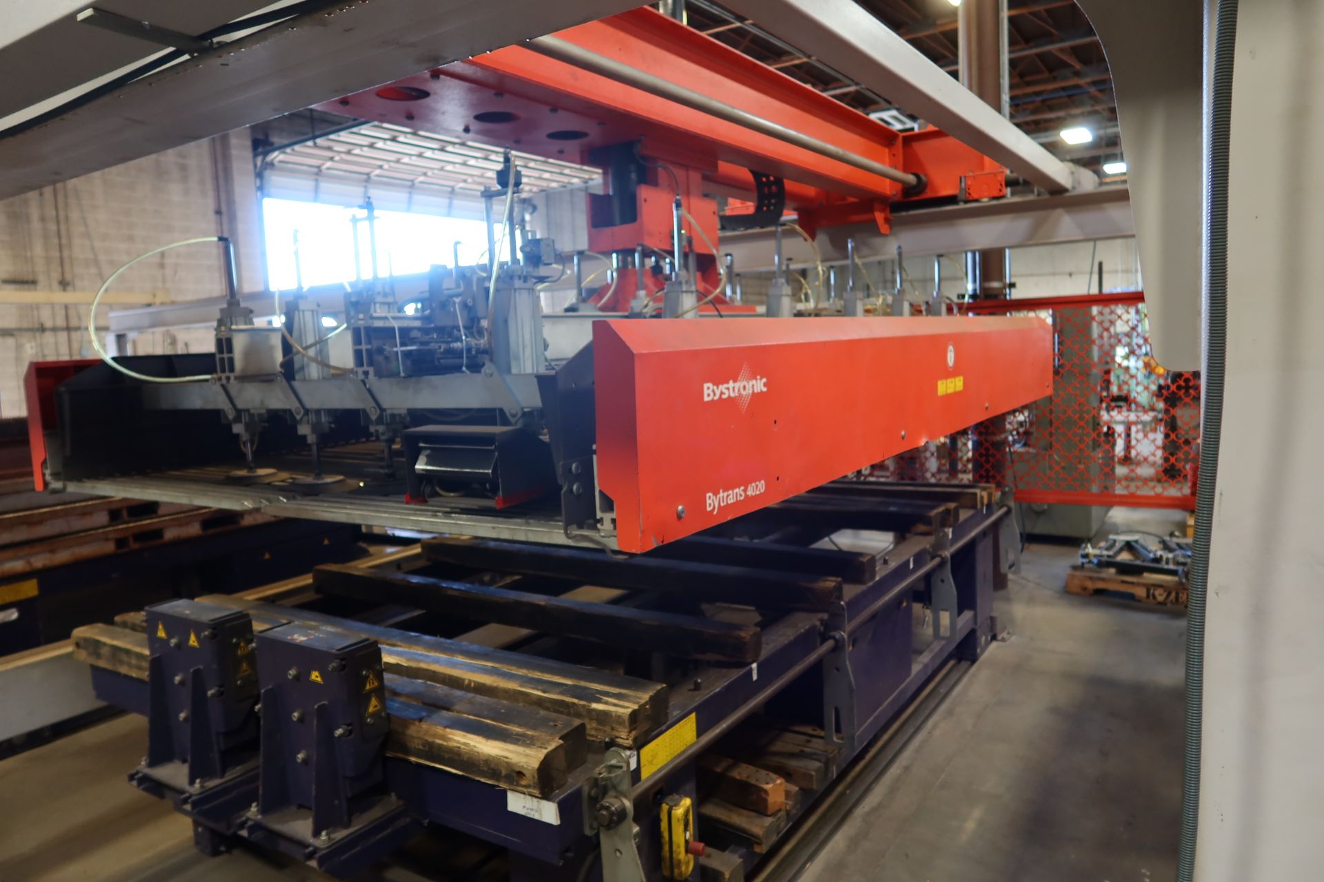 BYSTRONIC BYSTAR 4020 MATERIAL HANDLING SYSTEM FOR LASER; 2 TABLES, 78. ...