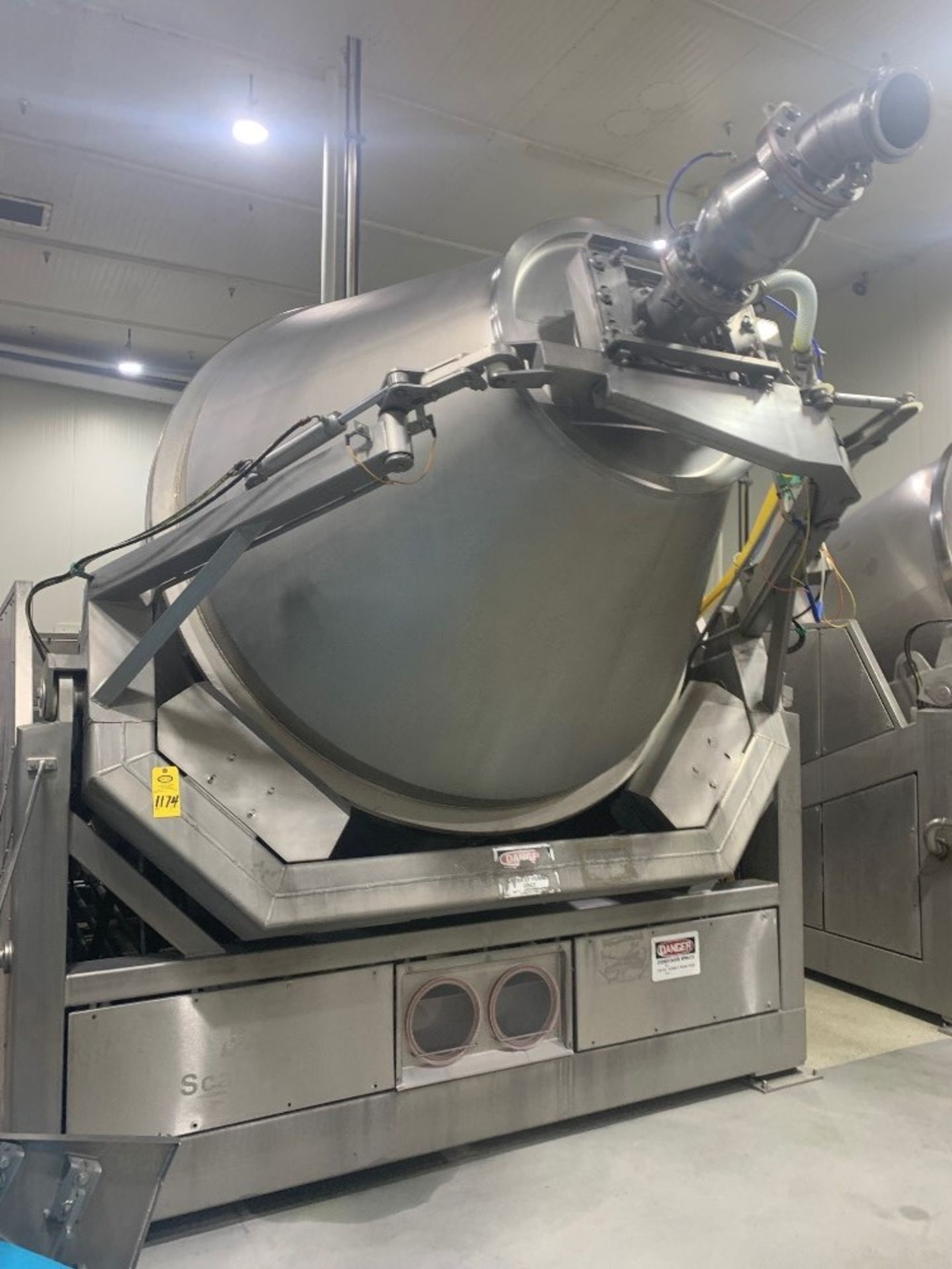 CFS Scan Midi TRC 15 Vacuum Tumbler, Ser. #10596, Mfg. 2003, 11' W X 18 ...