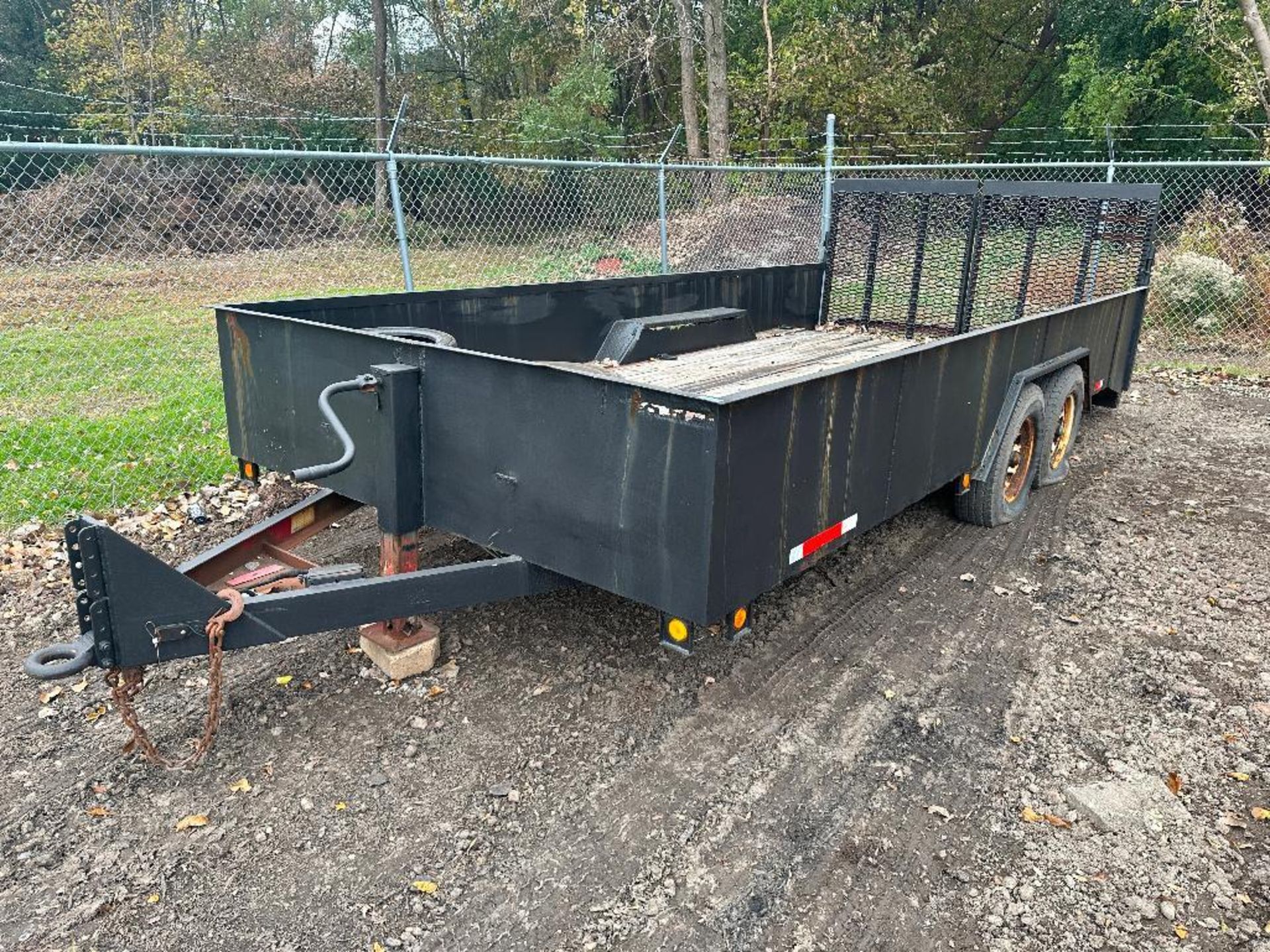 DESCRIPTION: 2008 BEAVER CREEK 16 SKID STEER TRAILER W/ 2' DOVE TAIL ...