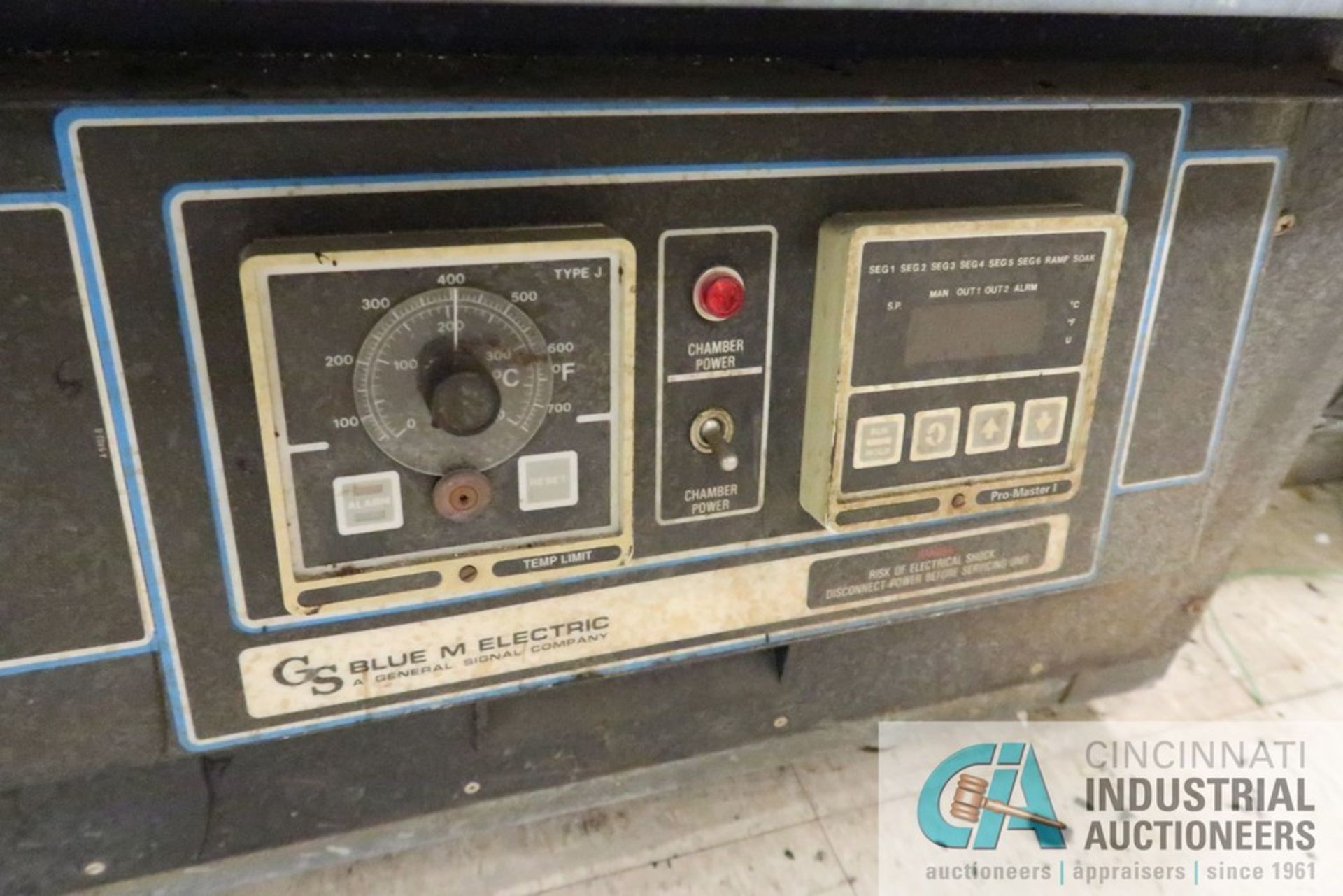 BLUE M MODEL CC-04-S-P-C ELECTRIC OVEN; S/N N/A, 7.2-KW HEATER CAPACITY ...