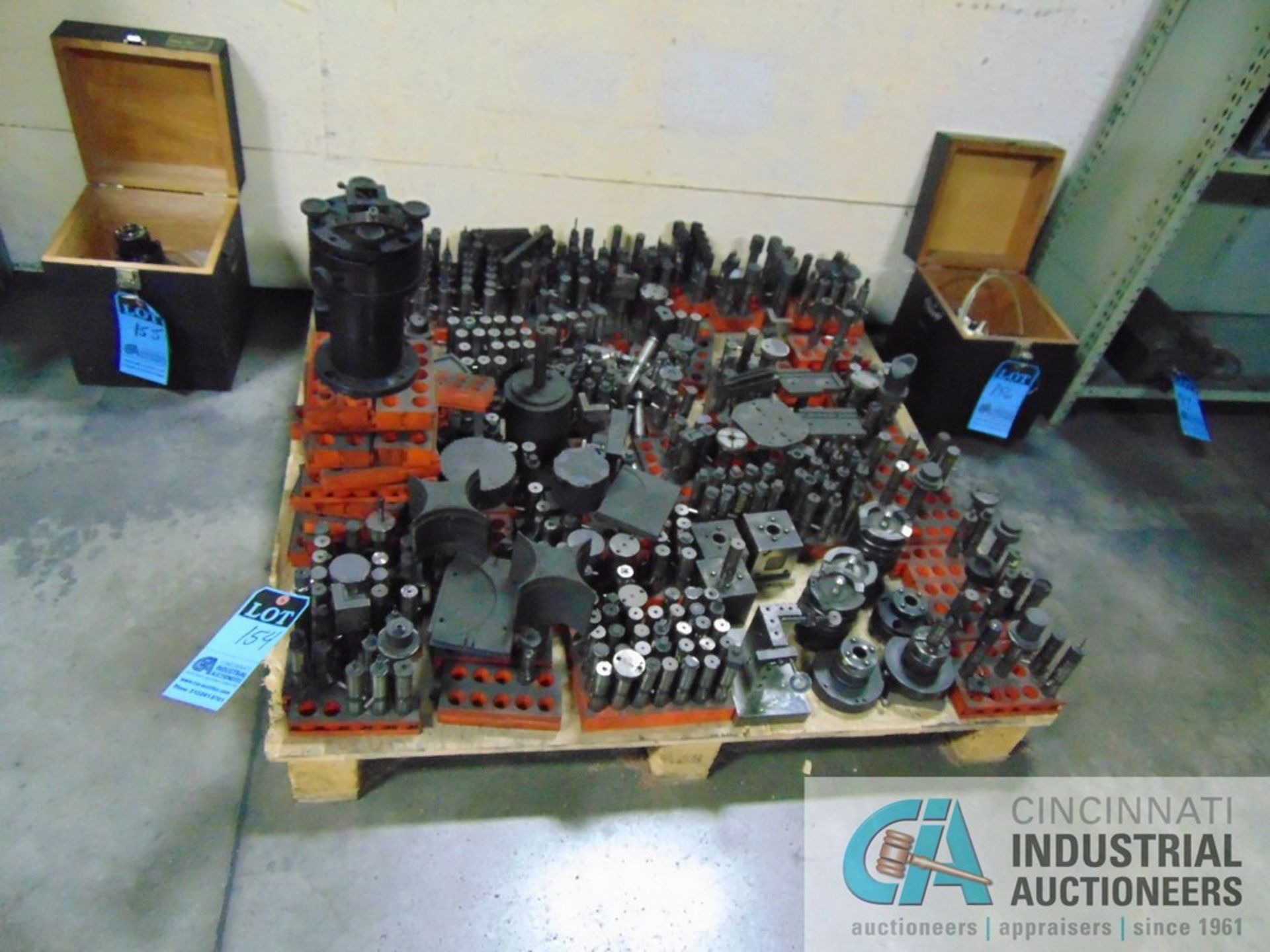 (LOT) DIE SINKER TOOLING ON SKID