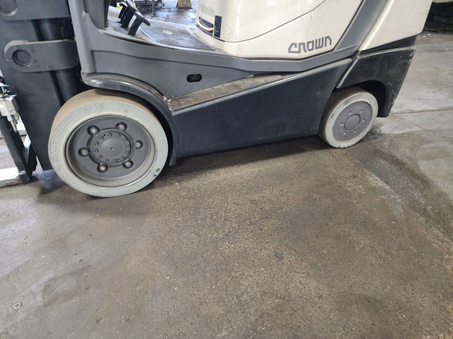 5,000 LB. CROWN MODEL C51000-50 SOLID TIRE LP GAS LIFT TRUCK; S/N ...