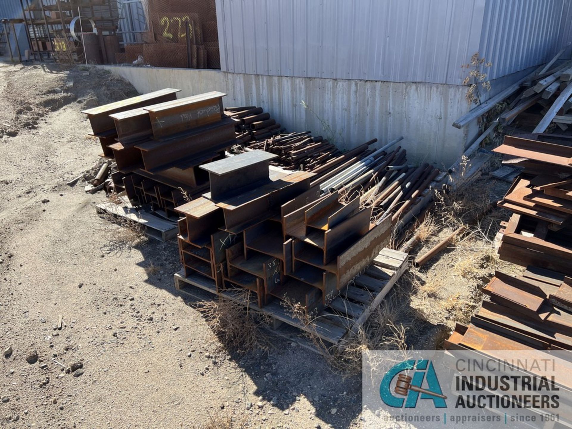 (LOT) MISCELLANEOUS STEEL GIRDERS, PIPE, GRATING, RACK **For ...