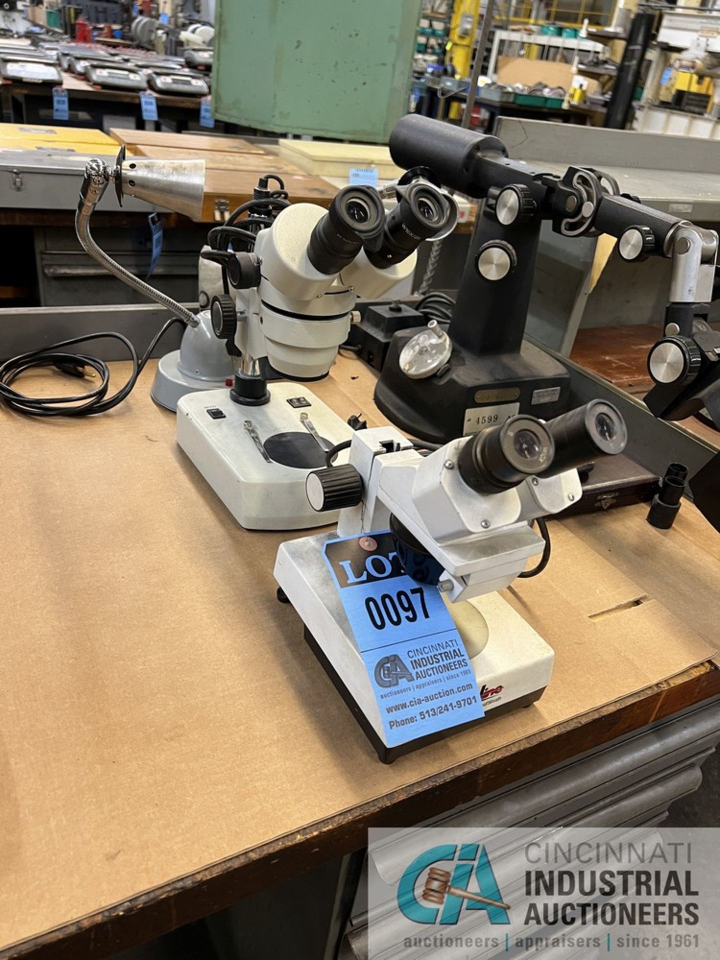NULINE & NATIONAL MICROSCOPES; LIGHT STAND