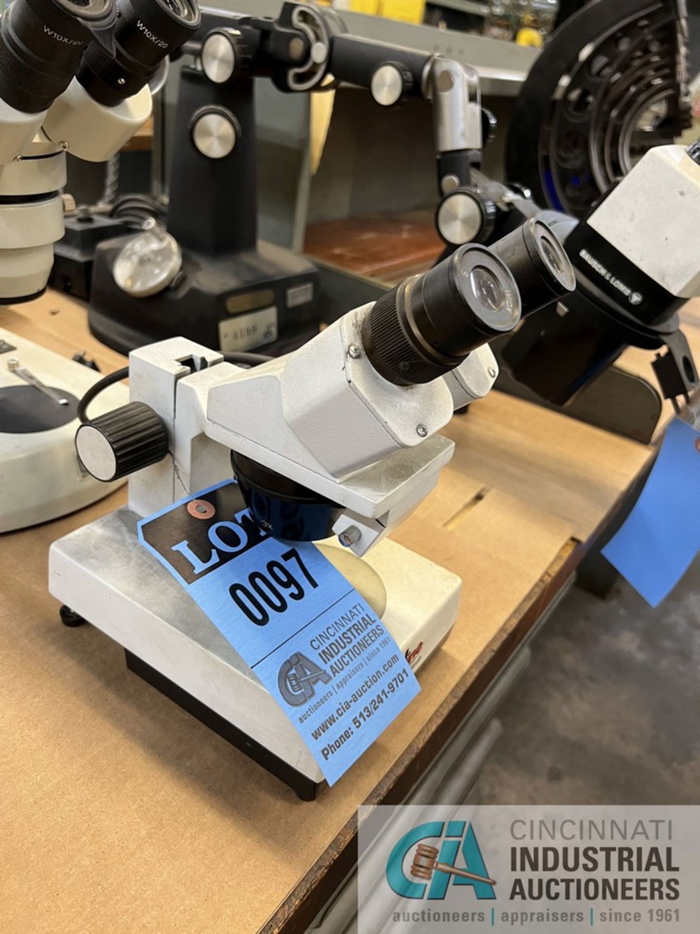 NULINE & NATIONAL MICROSCOPES; LIGHT STAND