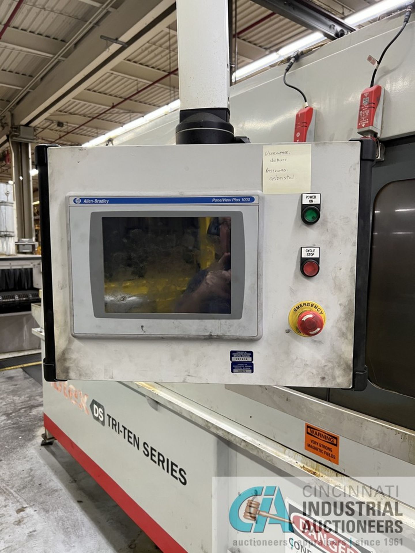 { Group of lots: 681, 682 } ABTEX MODEL 2000-P-3-10-W 4PHFT00 DEBURRING ...