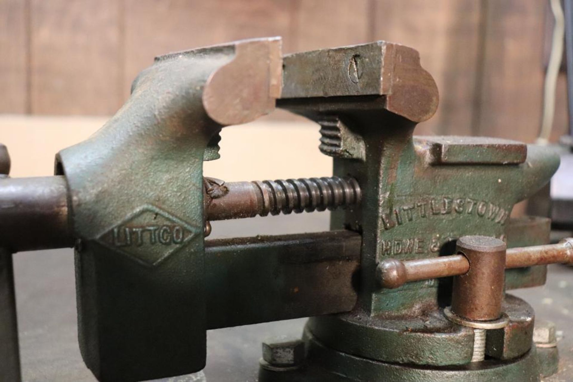 HOWE & FDRY No.112 vise, Littlestown , PA