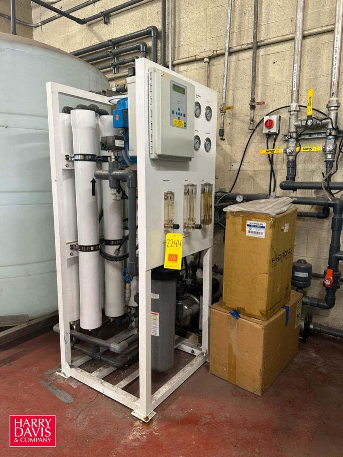 12-Membrane Commercial Fresh Water RO Skid with Pump, 1,000 Gallon Poly ...