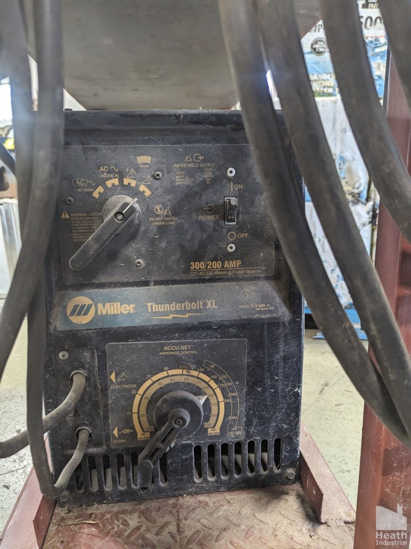 MILLER THUNDERBOLT XL 300/200 AMP CC AC/DC WELDING POWER SOURCE S/N ...
