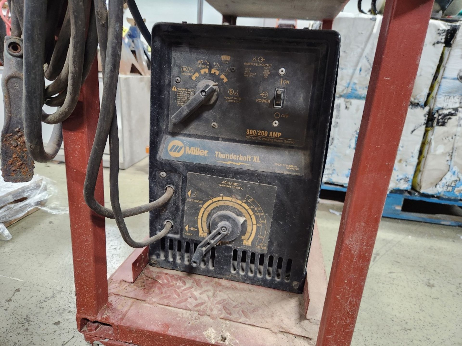 MILLER THUNDERBOLT XL 300/200 AMP CC AC/DC WELDING POWER SOURCE S/N ...