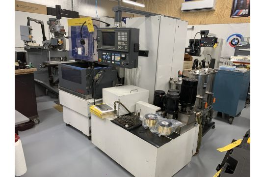 FANUC Q-OC ROBOCUT WIRE EDM, 12" X 20" TABLE, FANUC SERIES 16W CTRL W ...