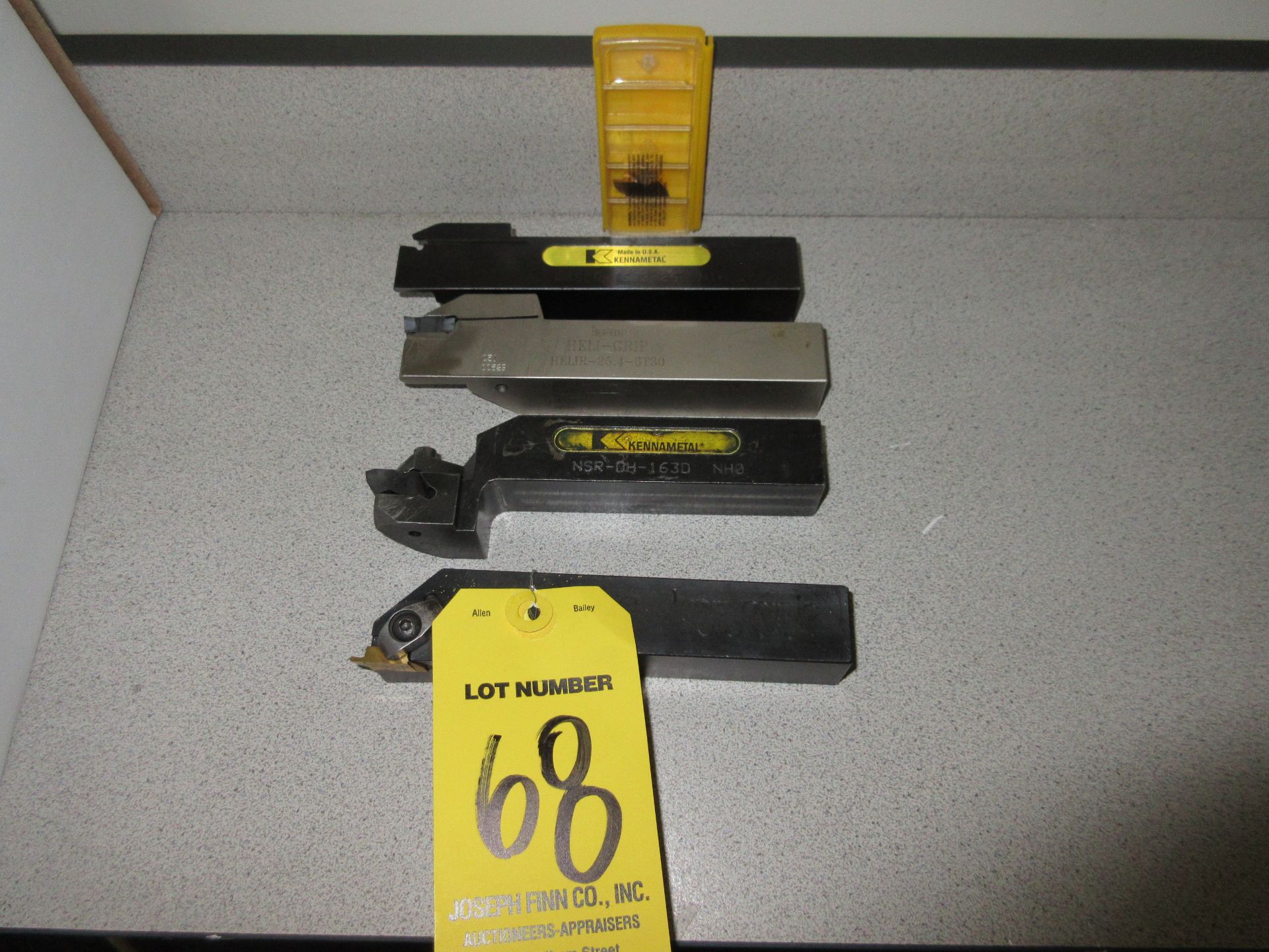 3 Asst. Kennemetal Insert Cutters, Heli-Grip Insert Cutter