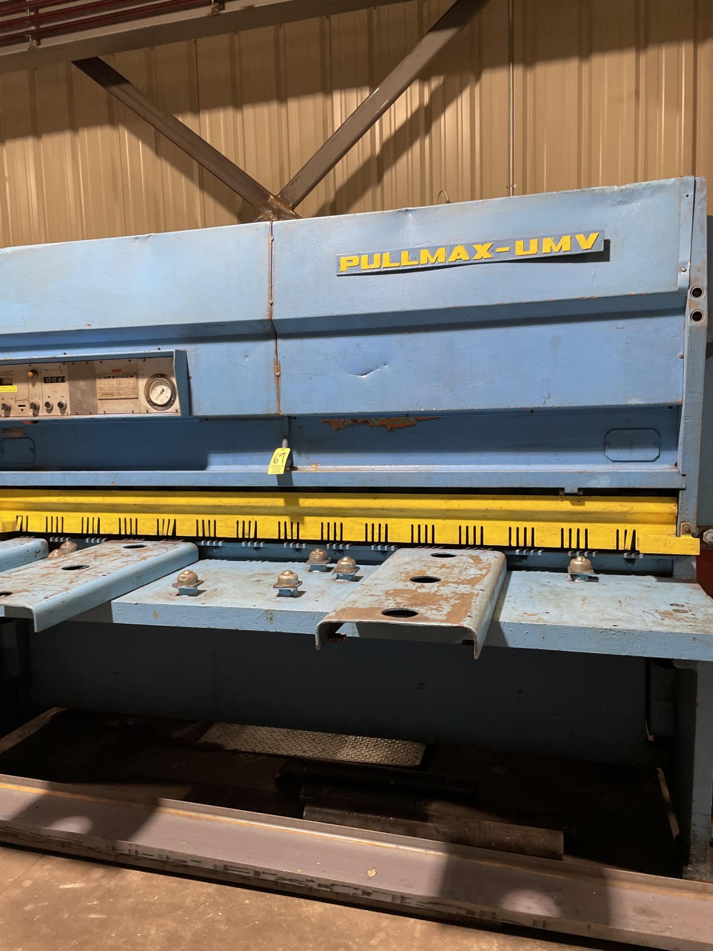 (1) Pullmax-UMV Ursviken Model GST-325 Hydraulic Plate Shear S/N 1803 ...