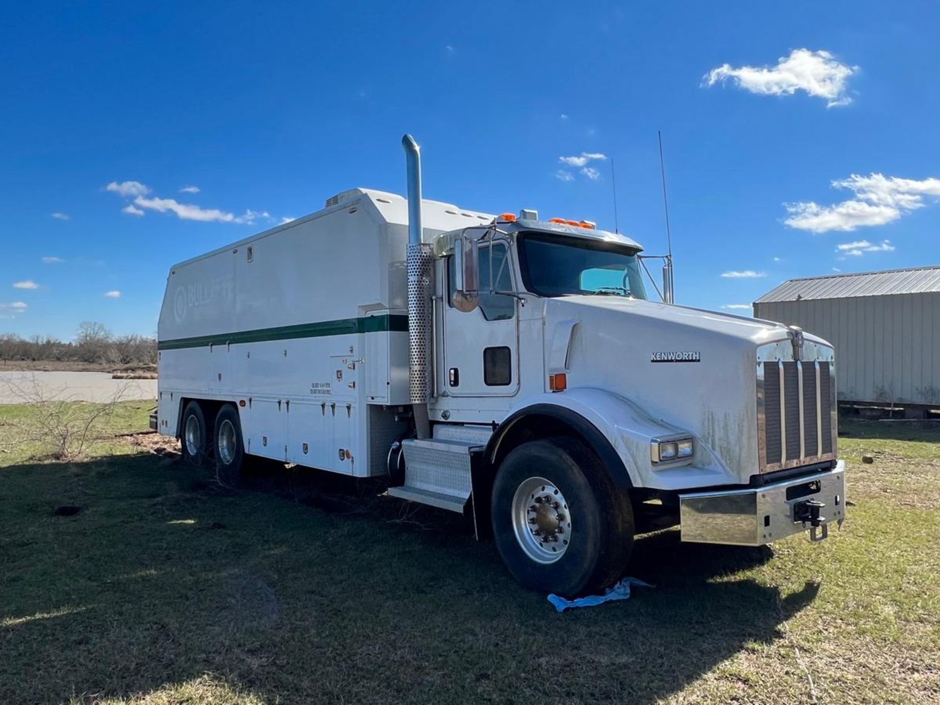 2015 Kenworth Tractor/T800 Diesel Wireline /Perforator Datalogger Truck ...