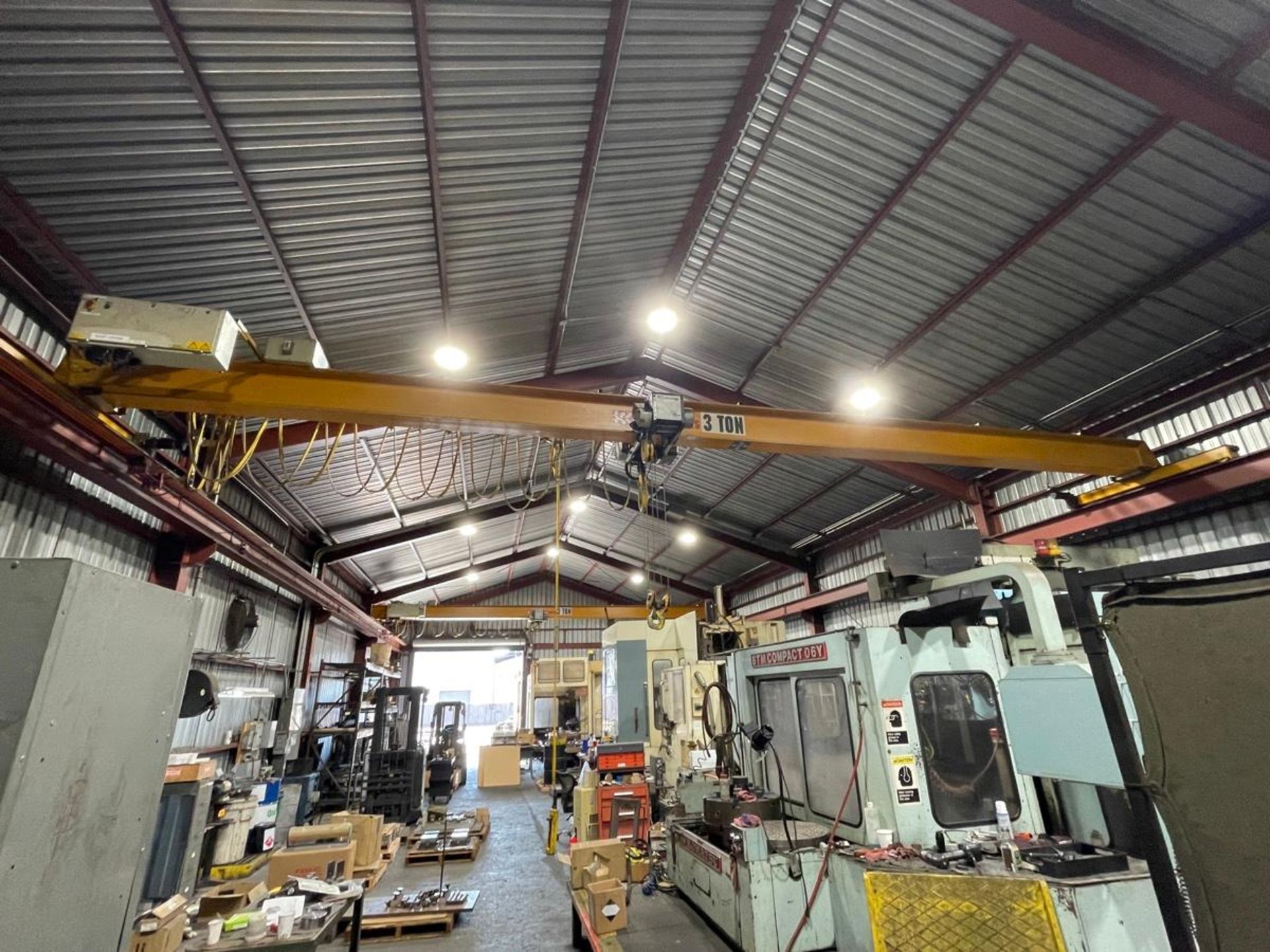 { Choice of lots: 264, 265 } KoneCranes 3-Ton Bridge Crane ; Approx. 39 ...