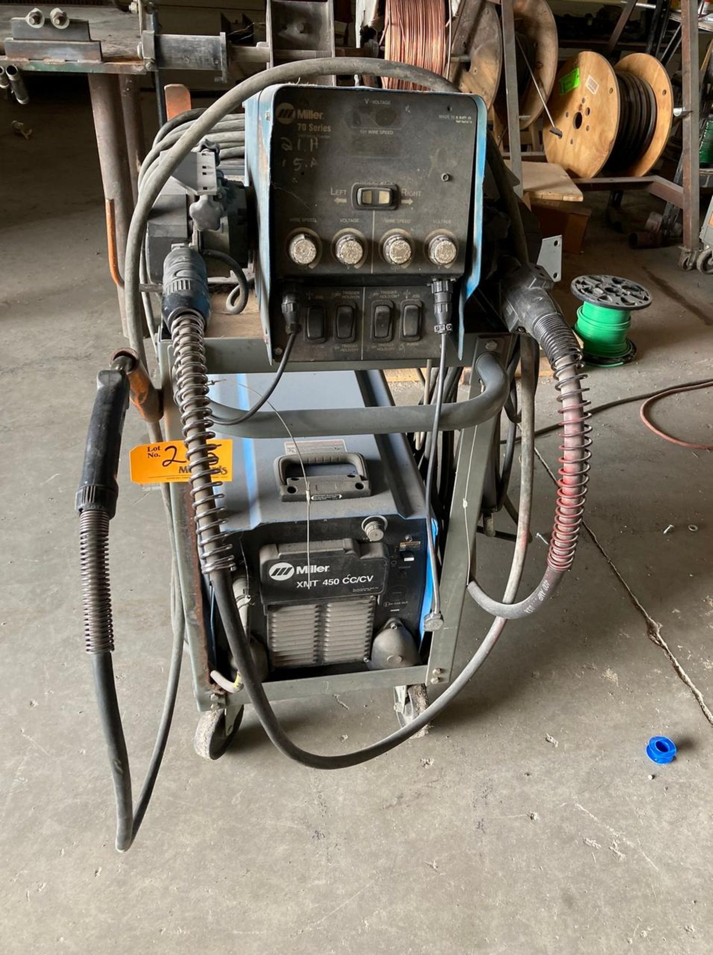 { Choice of lots: 285, 285A } 2018 Miller XMT 450 CC/CV 450-Amp Multi ...