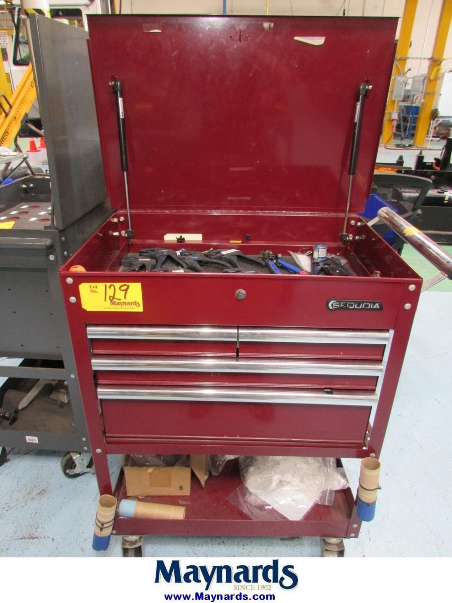 { Choice of lots: 129 } Sequoia 30" Open-Top 4-Drawer Rolling Tool Box ...