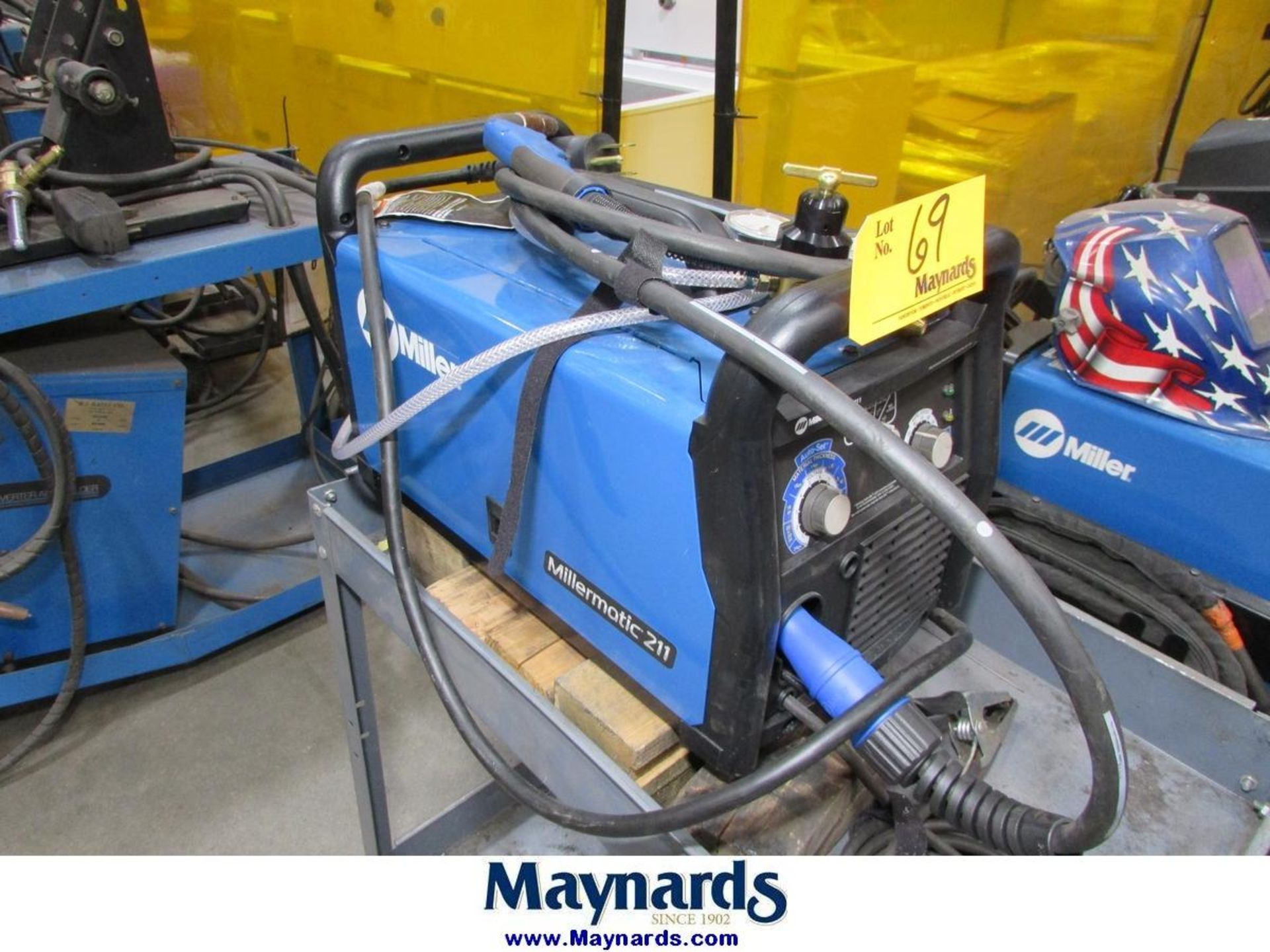 Miller Millermatic 211 MIG Wire Welder 30A/15.5V-230A/230V, 100A 19V ...