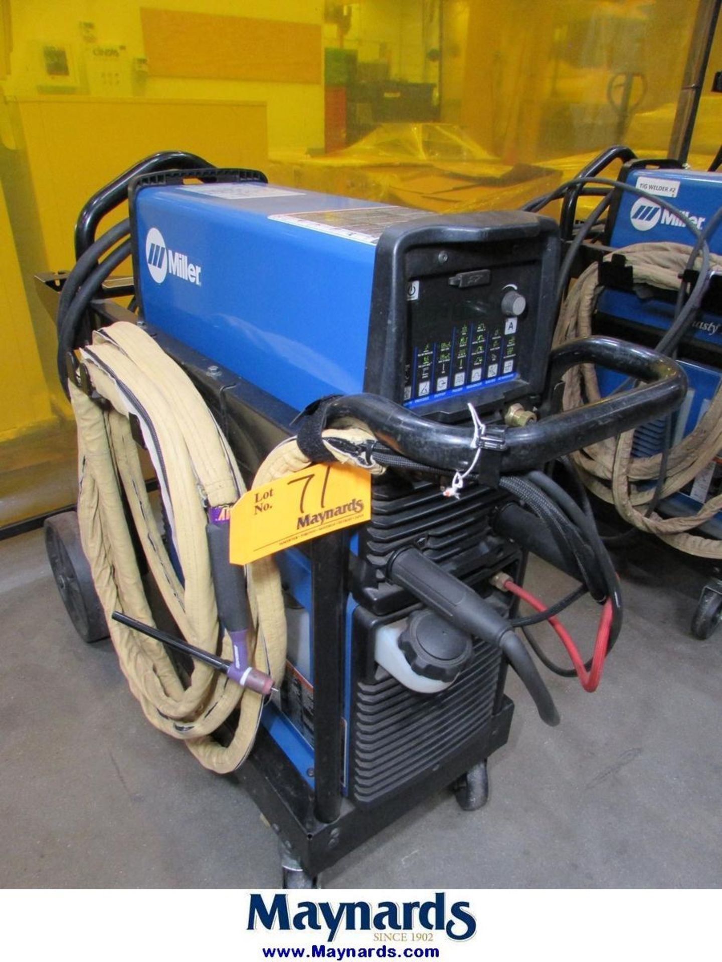 { Choice of lots: 70, 71, 72 } Miller Dynasty 280 TIG/Stick Welder 1A ...