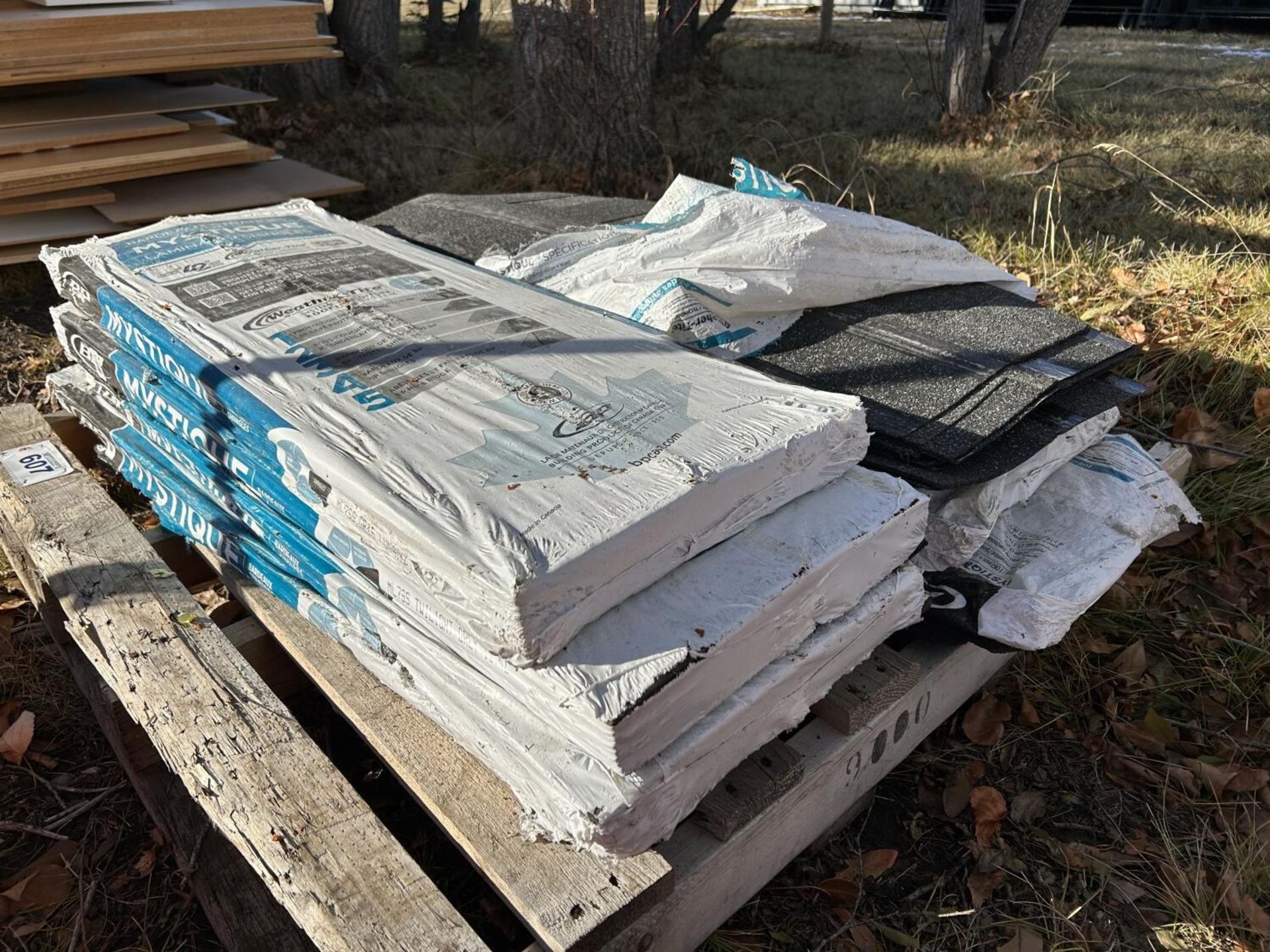 BP MYSTIQUE SHINGLES - TWILIGHT GREY