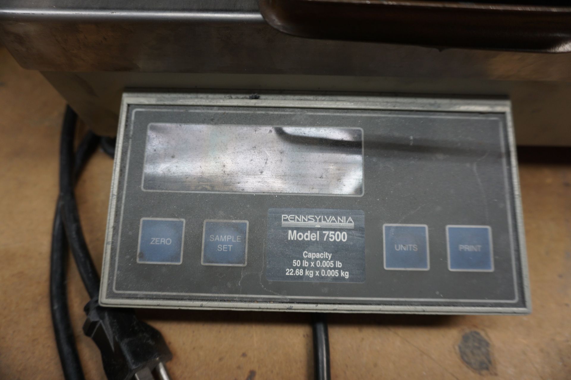 LOT TO INCLUDE: (1) PENNSYLVANIA MODEL 7500 DIGITAL SCALE, (1) PELOUZE ...