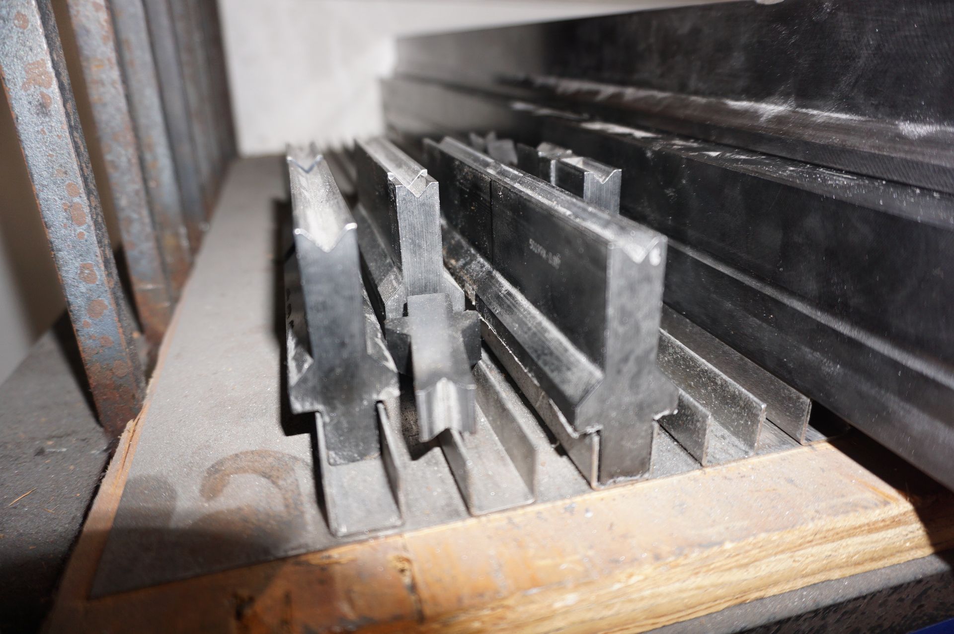 WILSON TOOL EUROPEAN STYLE BRAKE TOOLING, CAT# 43590L EURO TO AMERICAN ...