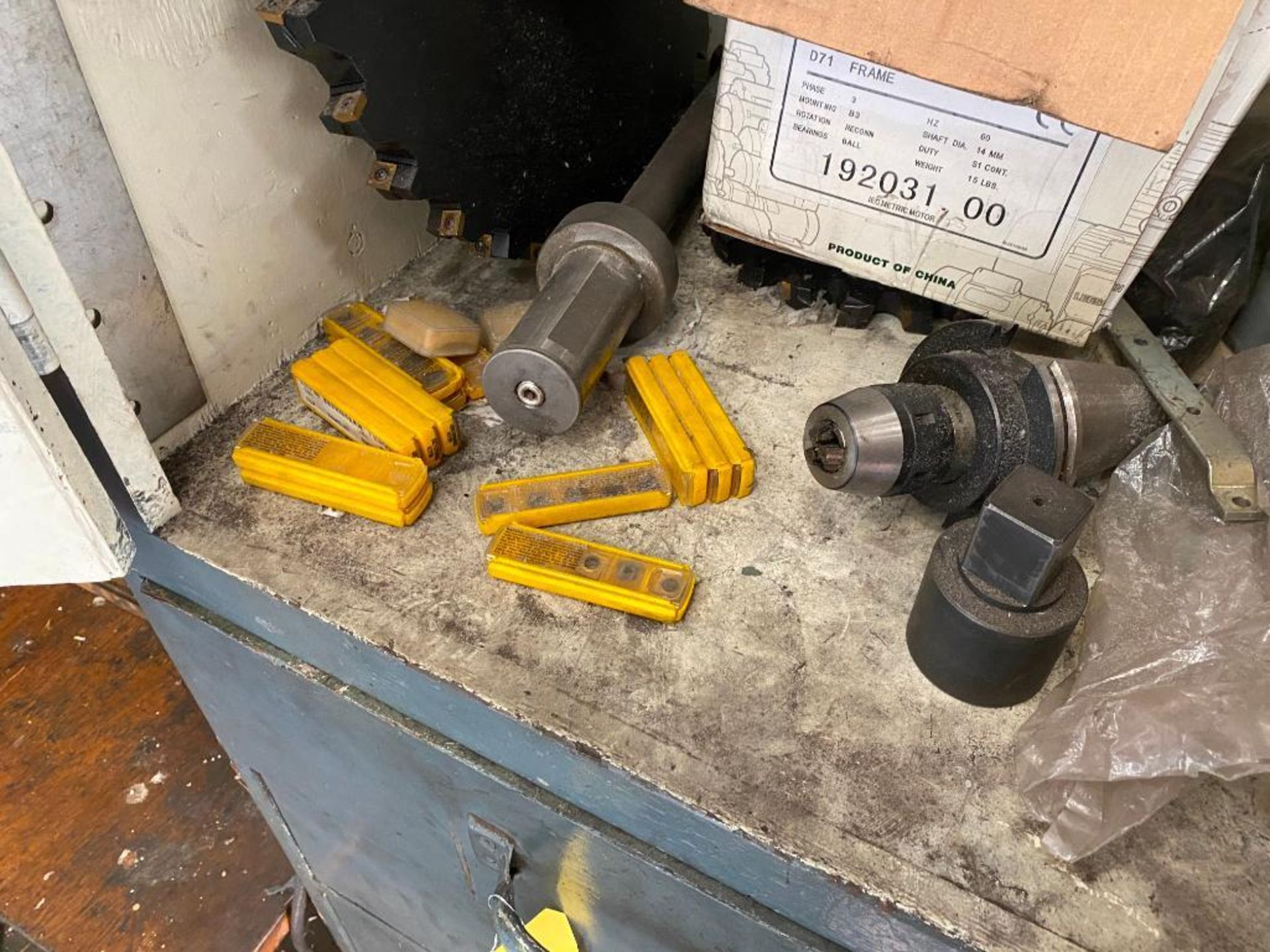 Cabinet & Content; Tool Holders, Kennametal Stellram, Inserts, Assorted ...