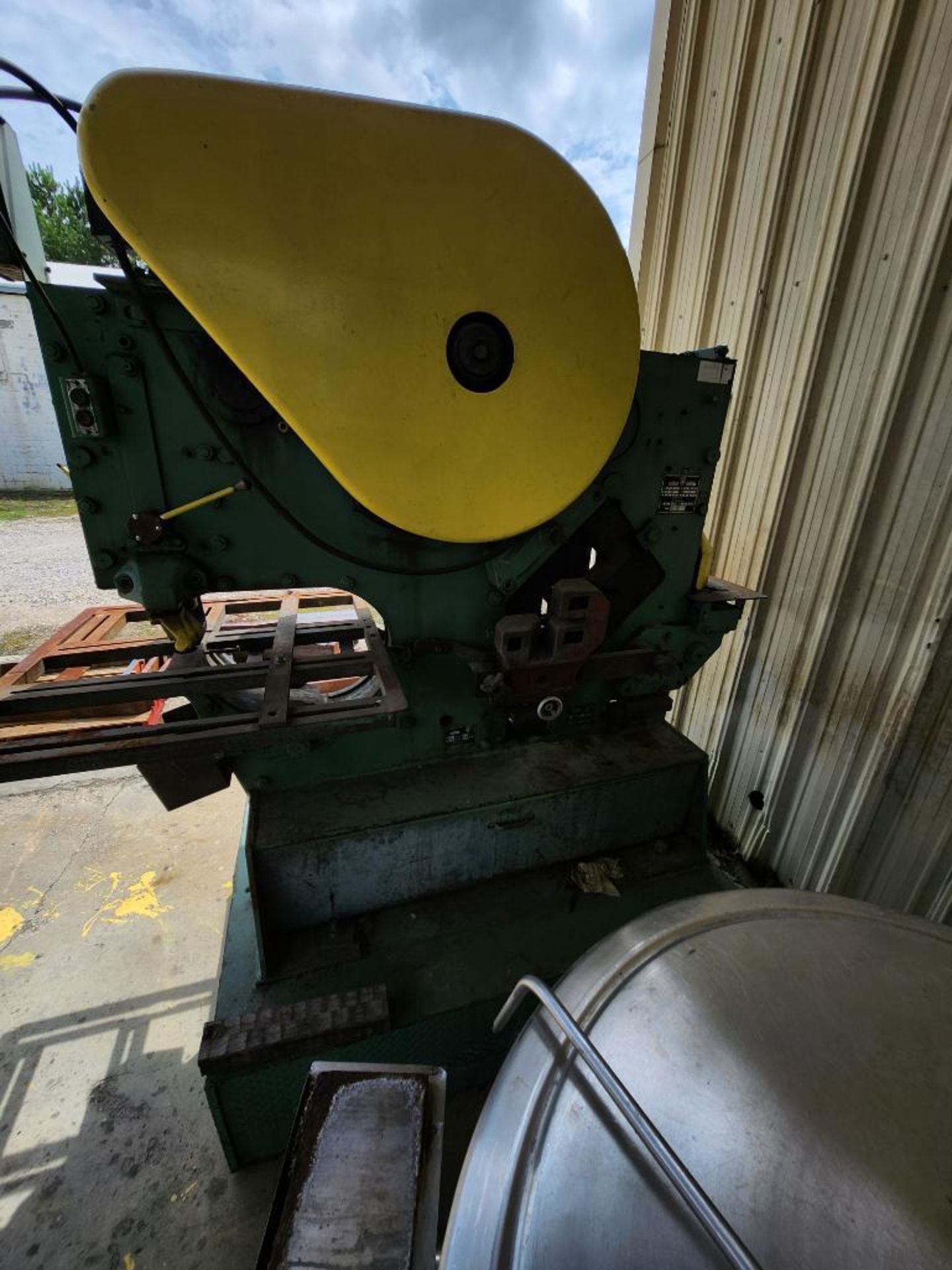Peddinghaus Mechanical Ironworker, 230V/460V, Three Phase, Model 210AD ...