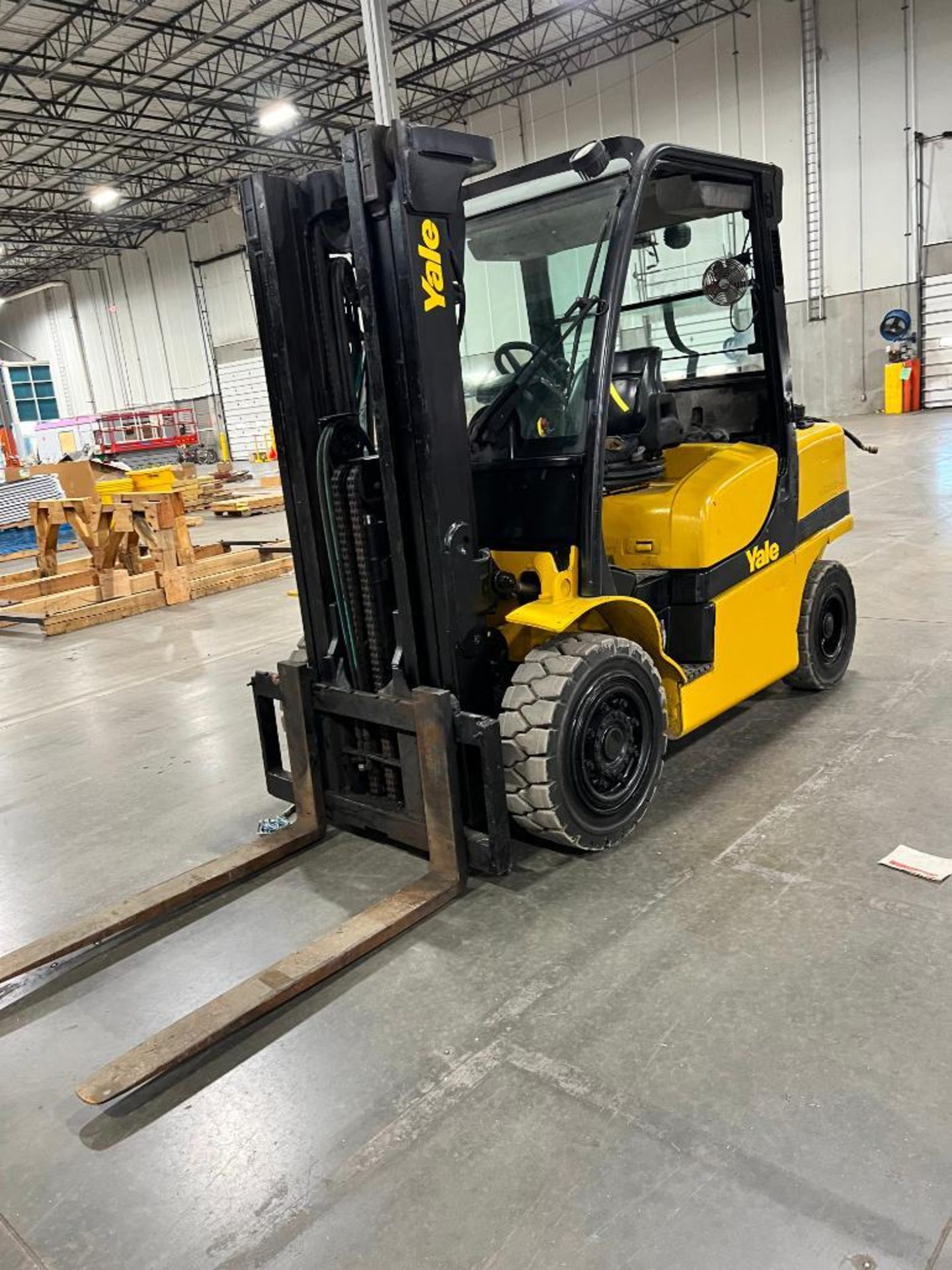 2014 Yale 8,000-LB. Capacity Forklift, Model GLP080VX, S/N J813V02781M ...