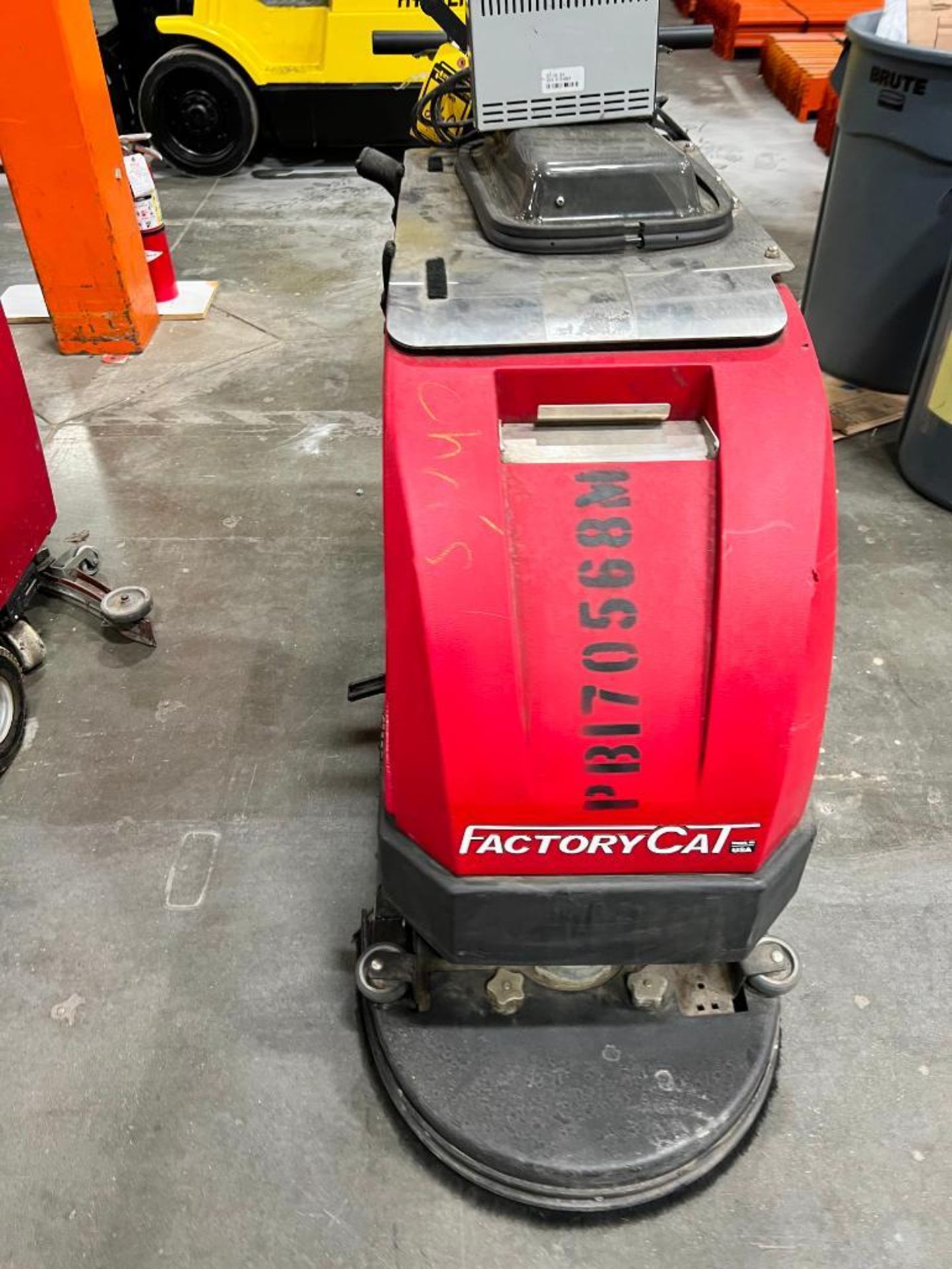 { Choice of lots: 260, 261 } Factory Cat Mini Mag Walk-Behind Floor ...