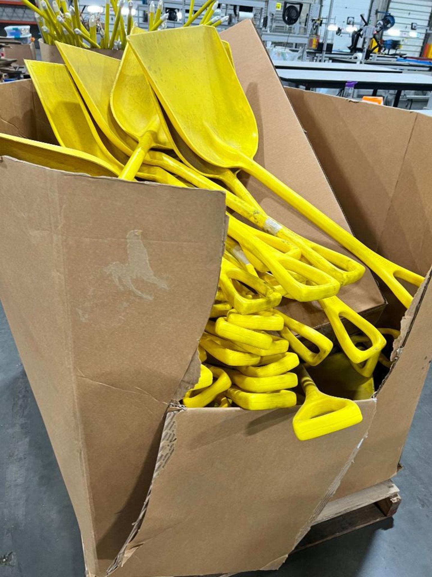 { Group of lots: 140, 141, 142, 143 } Box of Remco Plastic Shovels ($20 ...