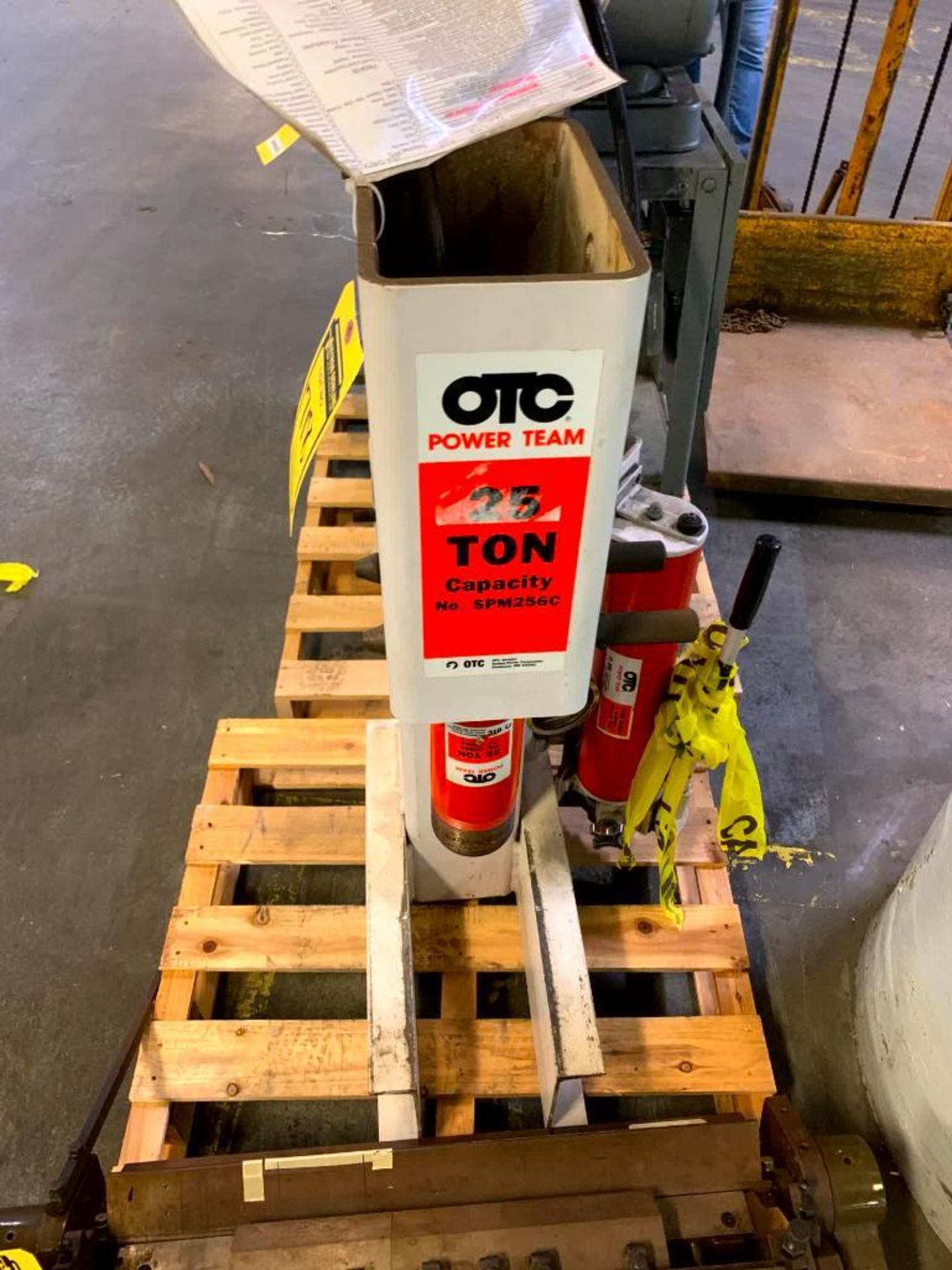 OTC 25-Ton Press, S/N 2132 (2nd Floor)