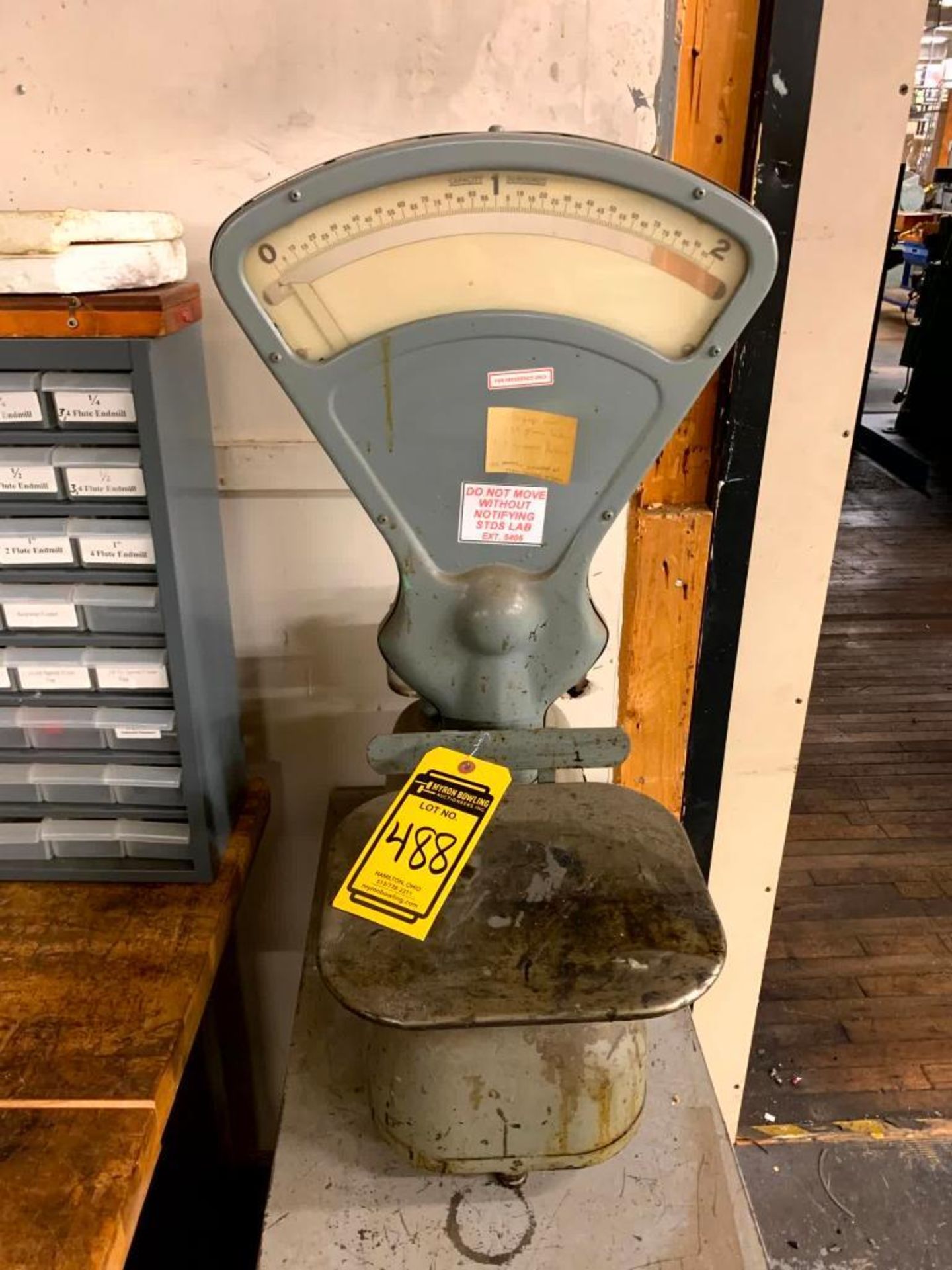 Toledo Tabletop Scale w/ Weights, Capacity 30 LB.