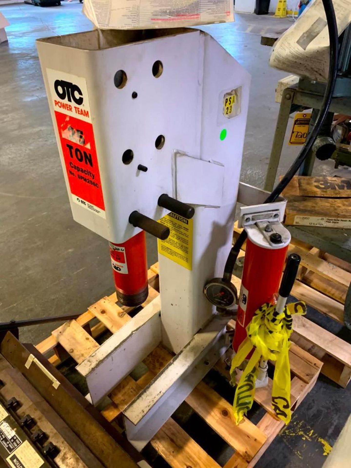 OTC 25-Ton Press, S/N 2132 (2nd Floor)