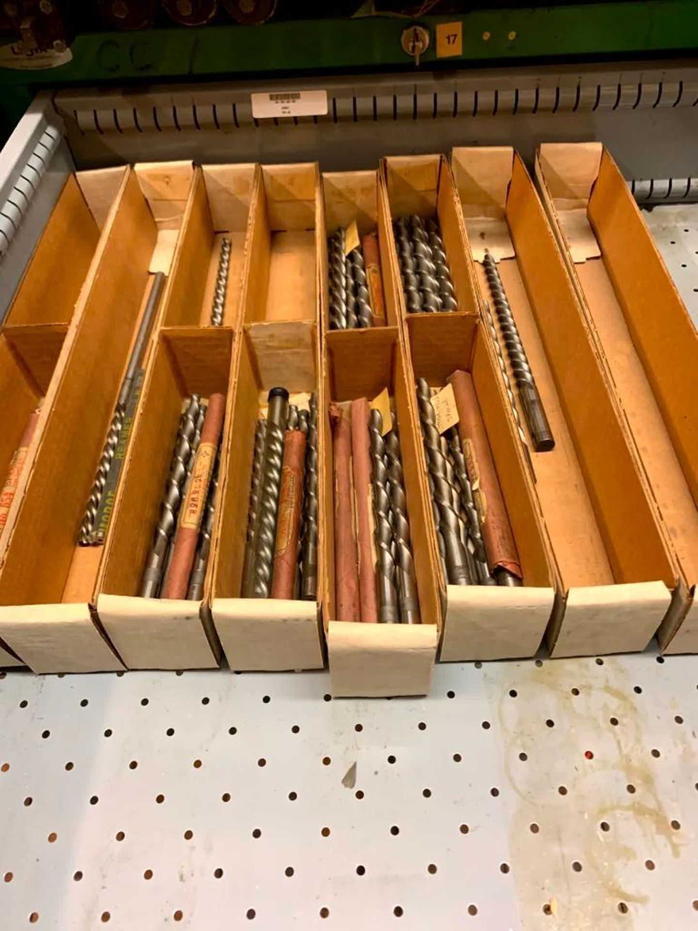 Lista 9-Drawer Cabinet: Sinking Reamers, Expansion Reamers, Assorted ...