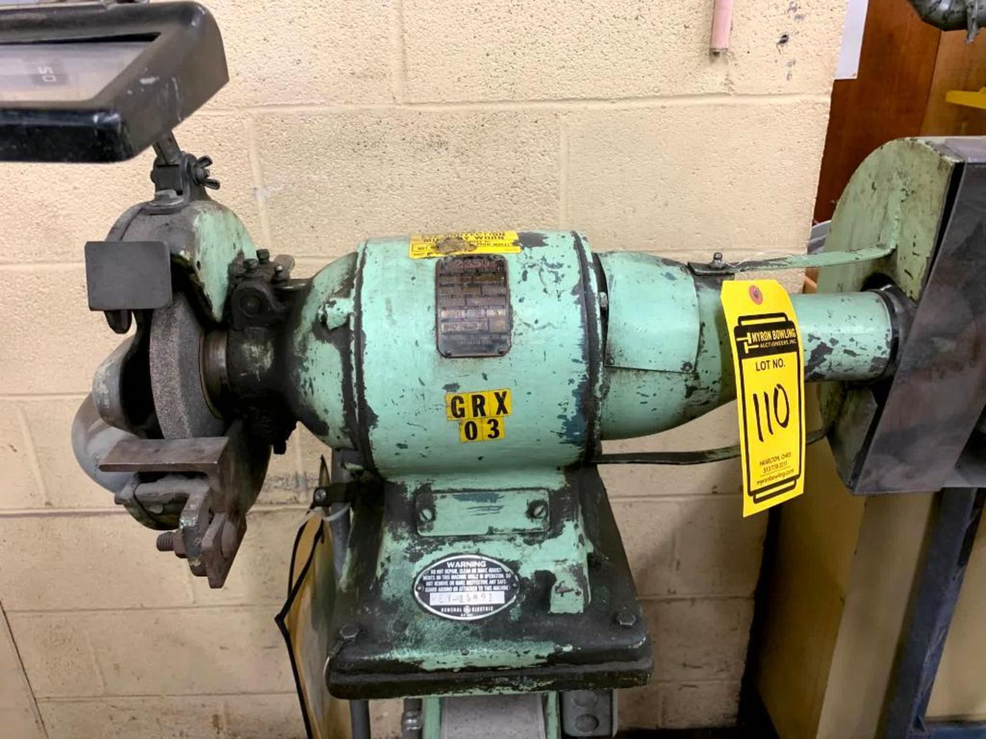 { Choice of lots: 109, 110, 111 } 8" Double-End Pedestal Grinder, 1/2 ...