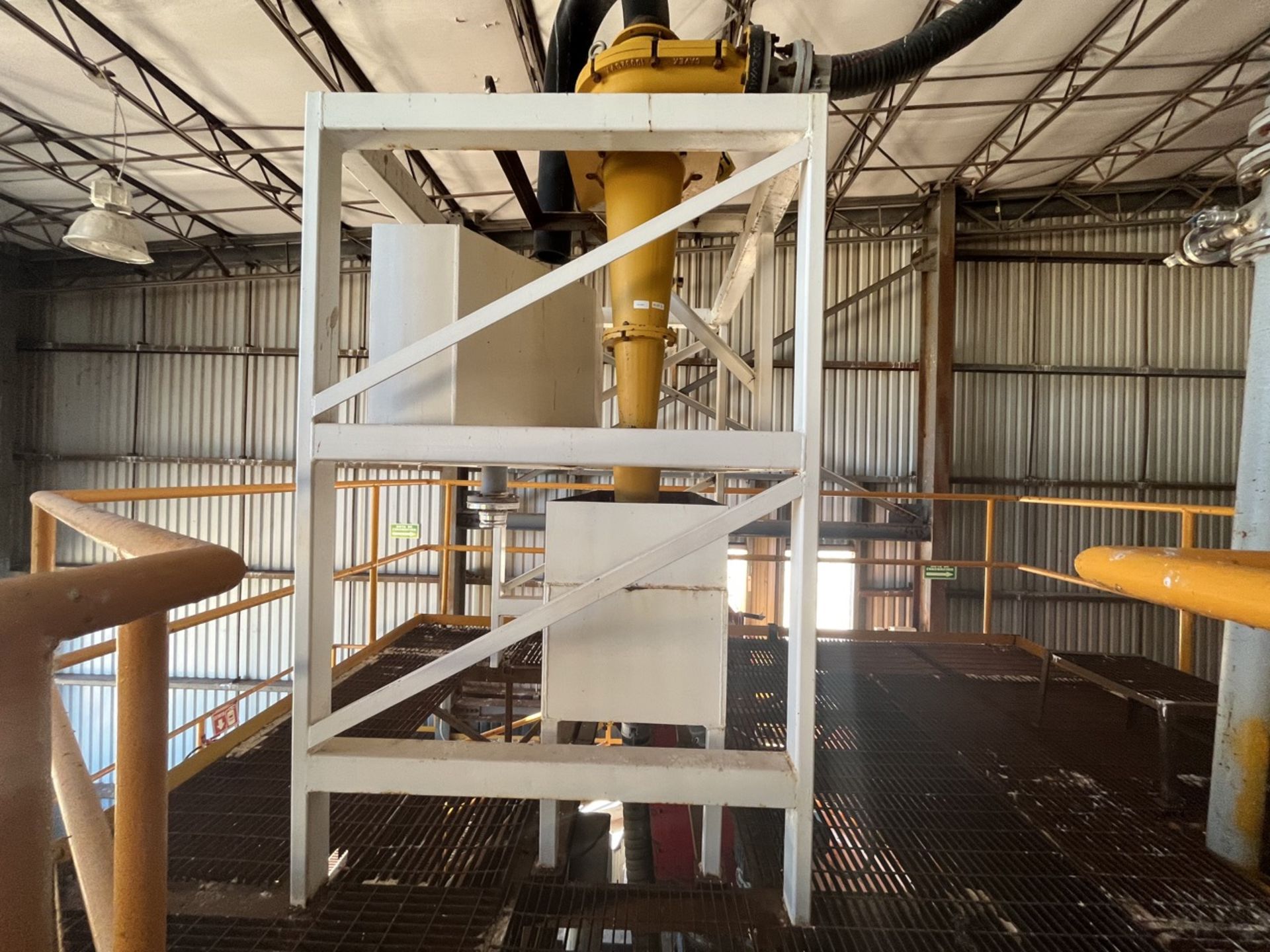 Hydrocyclone Cavex, model 100323vx, includes feeding hopper and ...