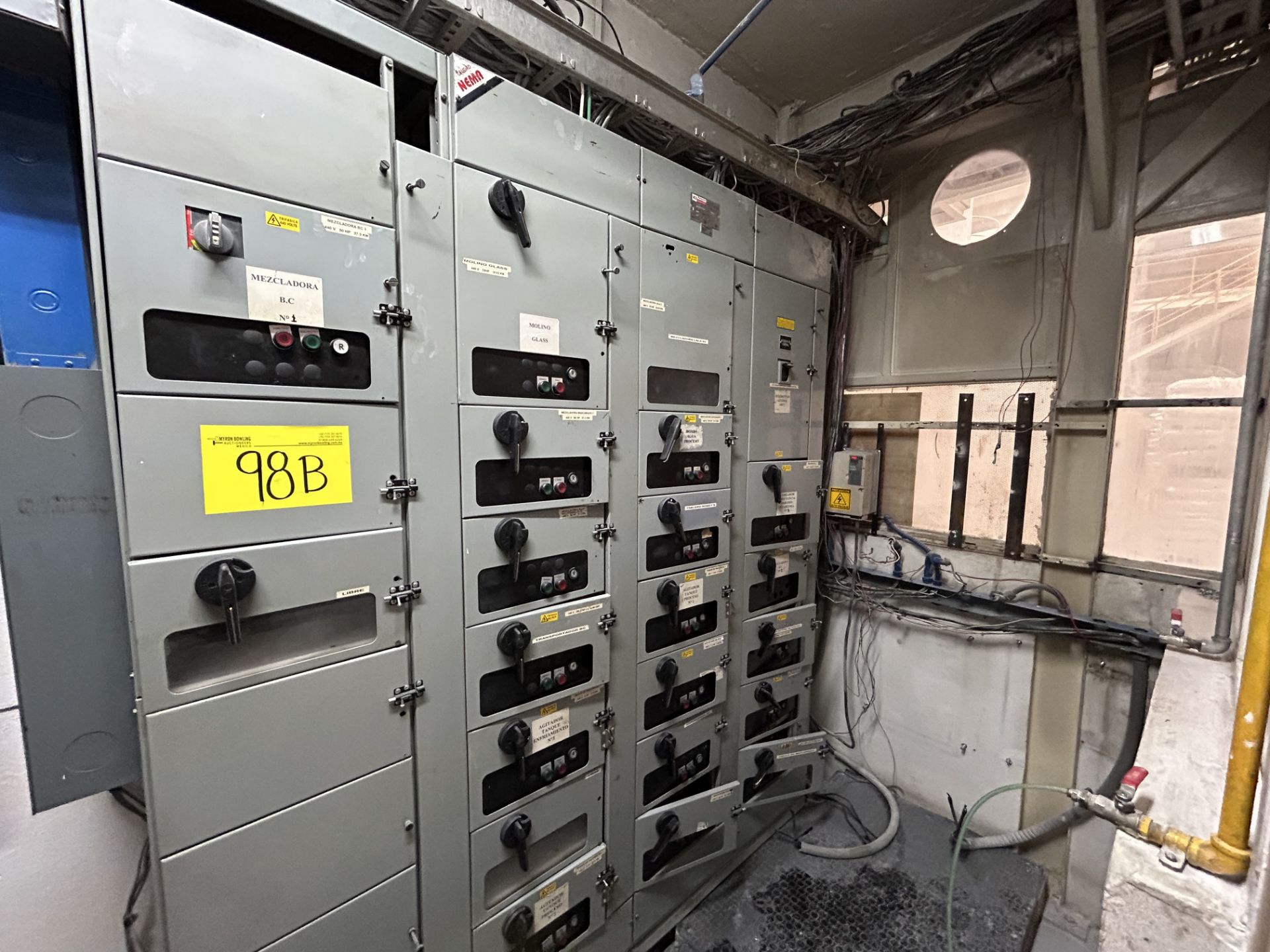 General distribution panelboard type CCM-R DWPPON Elektric, operating ...
